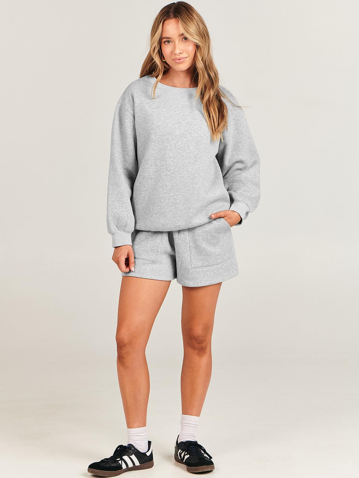 ANRABESS Women 2 Piece Outfits Sweat Shorts Sets 2025 Oversized Casual Lounge Matching Set Sweatsuit Tracksuit Clothes Light Grey Small