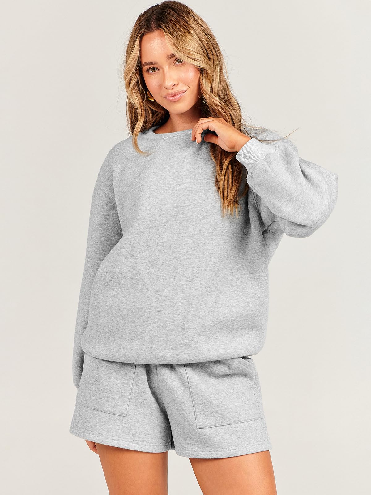 ANRABESS Women 2 Piece Outfits Sweat Shorts Sets 2025 Oversized Casual Lounge Matching Set Sweatsuit Tracksuit Clothes Light Grey Small