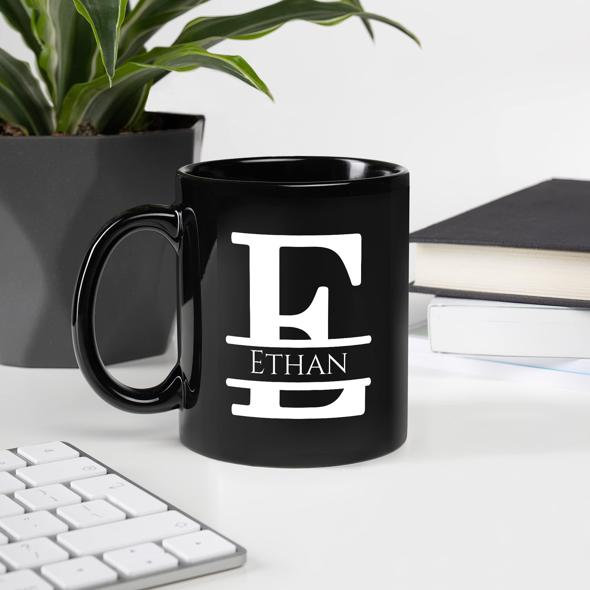 Personalized Monogram Coffee Mug, Initial Letter E Customized for Women Men Girls Boys Dads Moms Friends, Taza de Café Personalizada Con Monograma, Letra Inicial - Black Mug Letter E 11oz