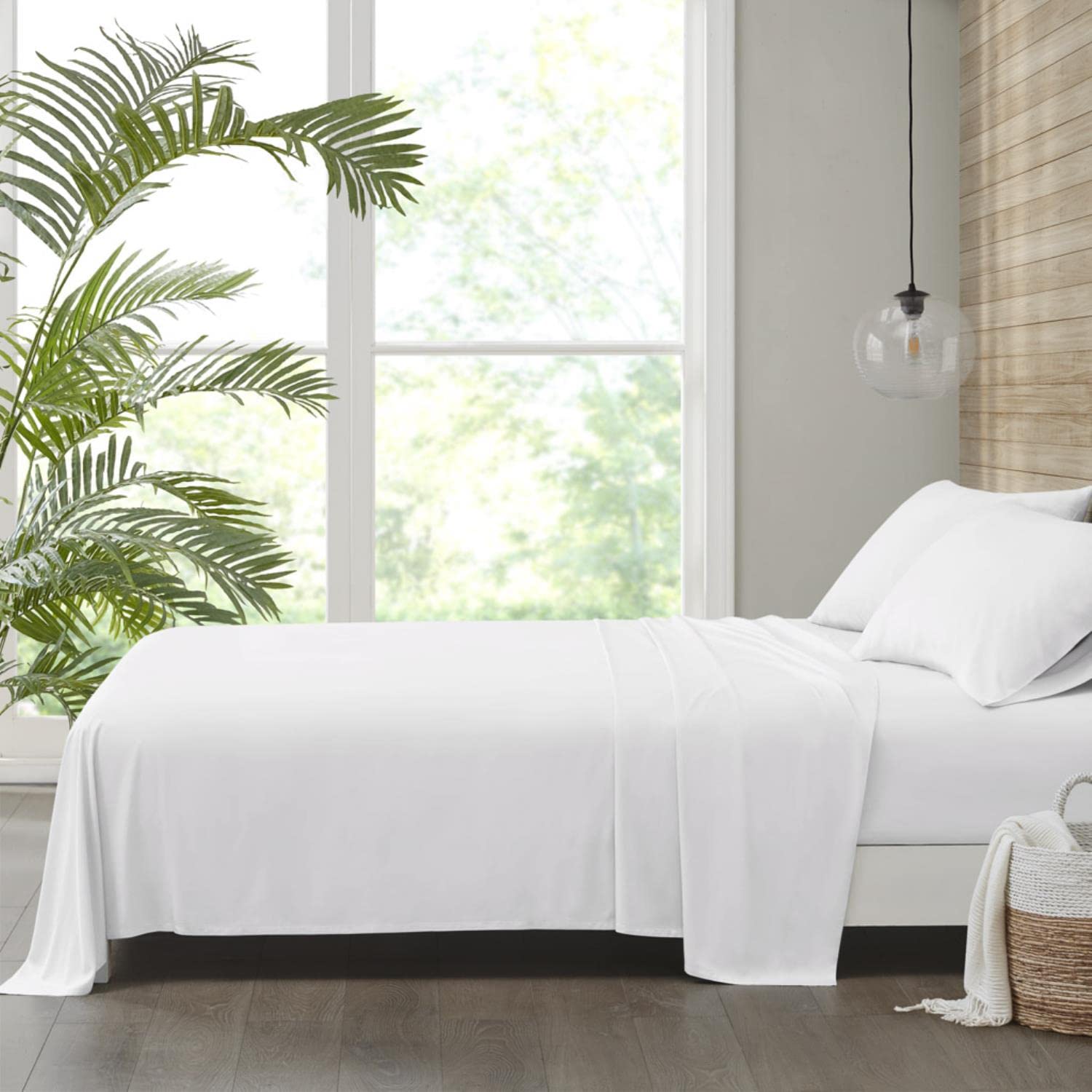 Beautyrest King Sheets Set Tencel Poly Blend, Cool King Bed Sheet Set, Colorfast, Moisture Wicking, King Size Sheet Set Silky Soft Gentle on Skin, Deep Pocket Fits up to 16" Mattress, King, White