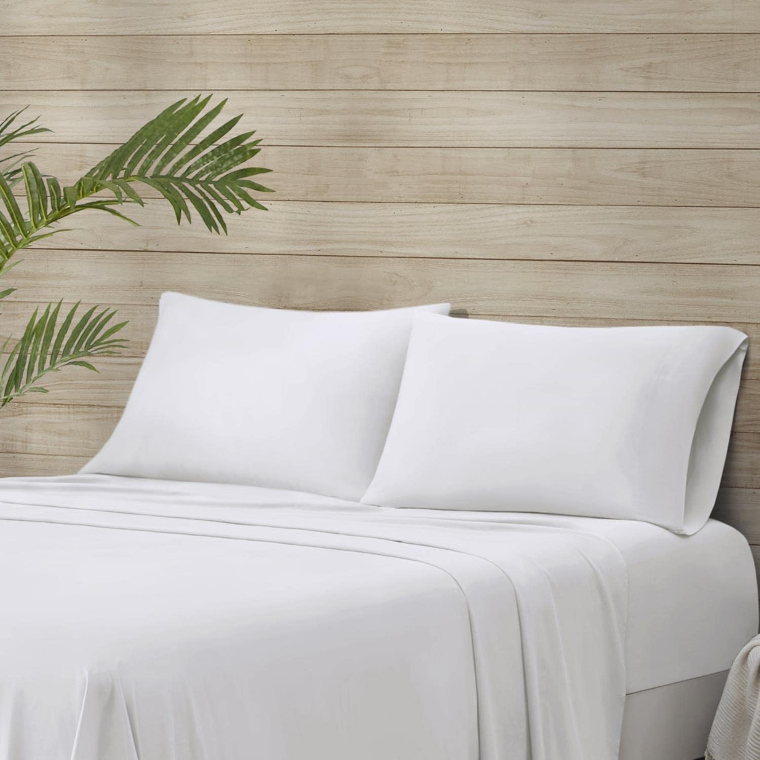 Beautyrest King Sheets Set Tencel Poly Blend, Cool King Bed Sheet Set, Colorfast, Moisture Wicking, King Size Sheet Set Silky Soft Gentle on Skin, Deep Pocket Fits up to 16" Mattress, King, White