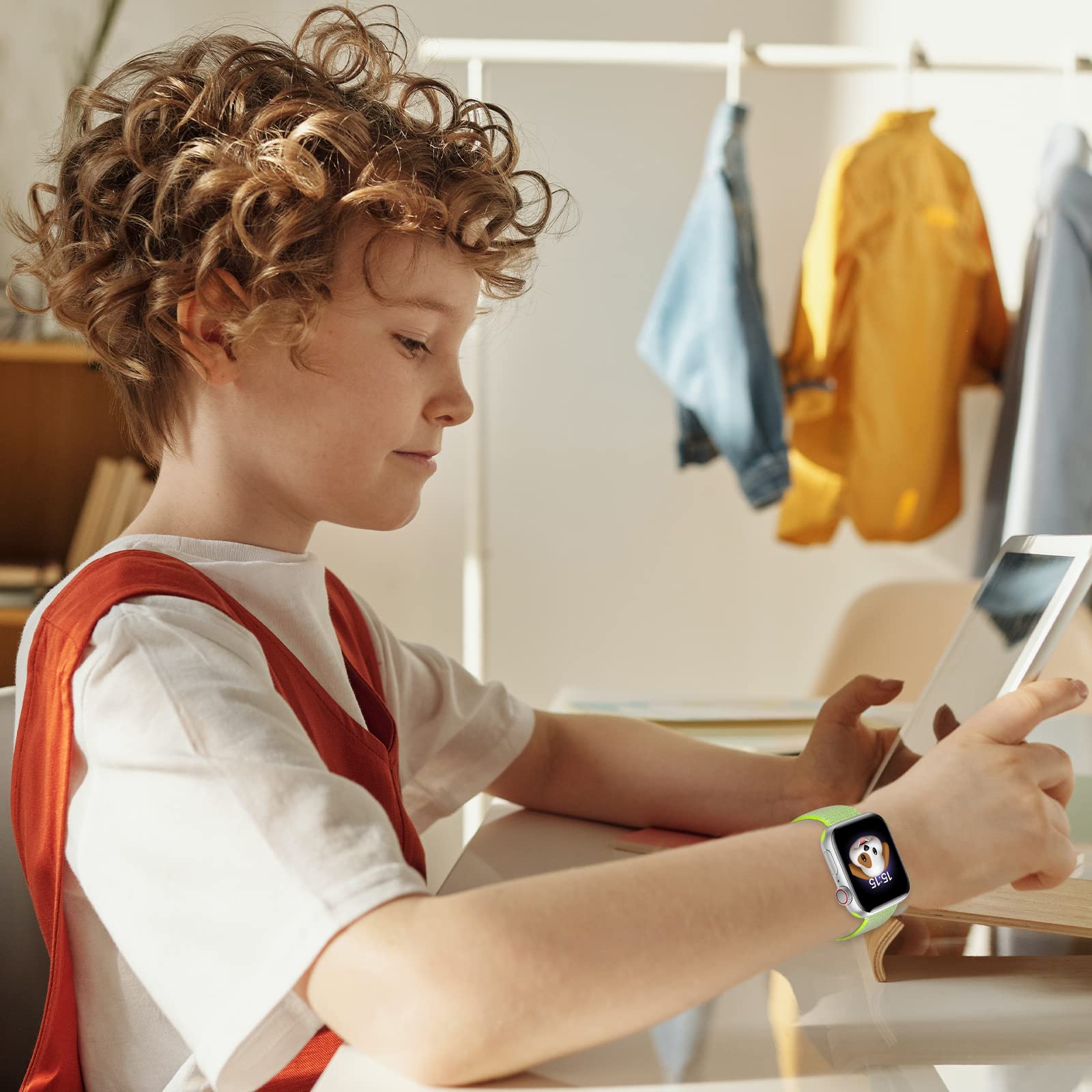Compatible with Kids Apple Watch Band, Breathable Soft Nylon Loop Strap for Boy Girl, Compatible with iWatch Series 9/8/7/6/5/4/3/SE/SE2 38mm 40mm 41mm & 42mm 44mm 45mm