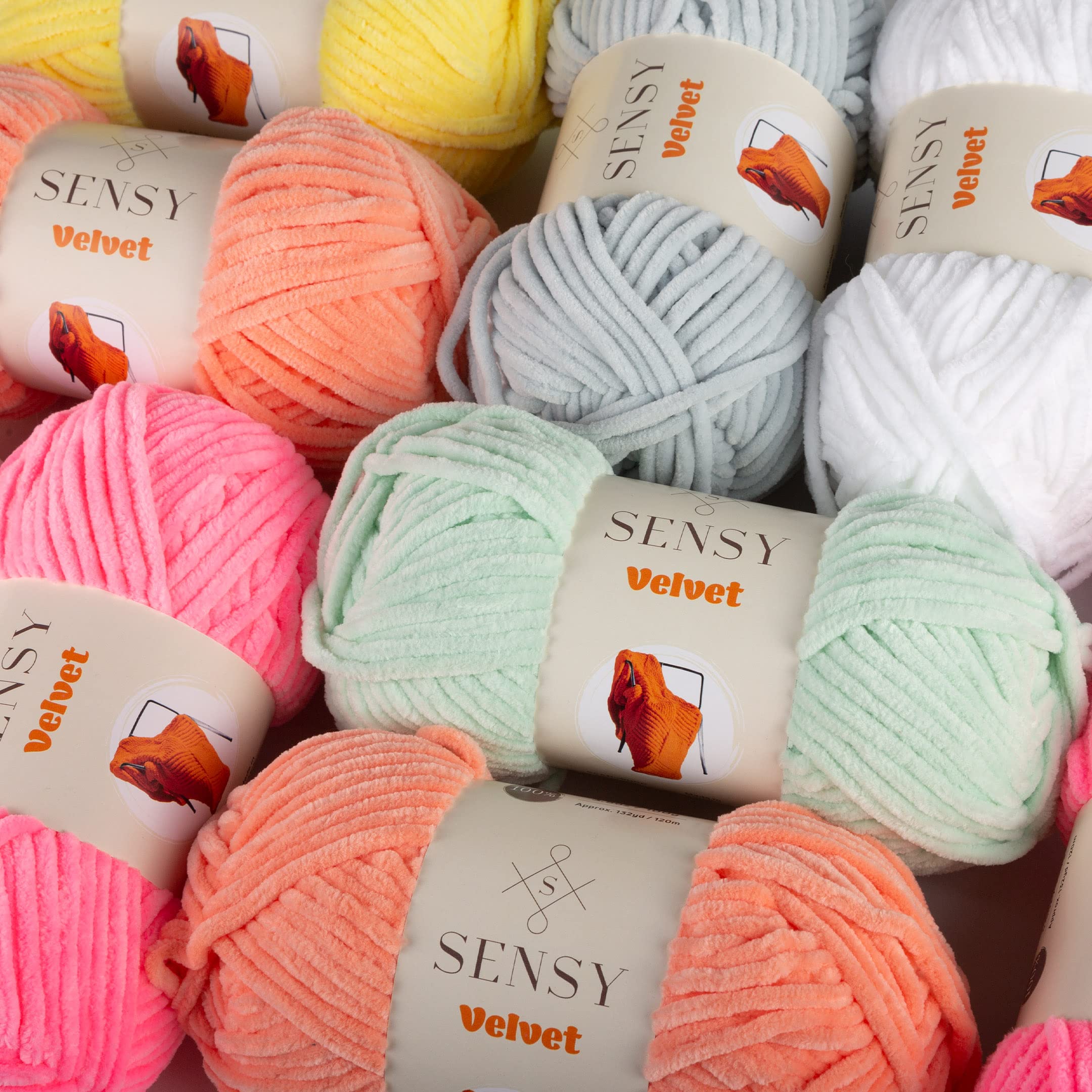 Sensy Velvet Crocheting Yarn - Baby Blanket Chenille, Amigurumi, 3.5 oz, 132 Yards, Bulky Gauge 5 (Baby Blue)