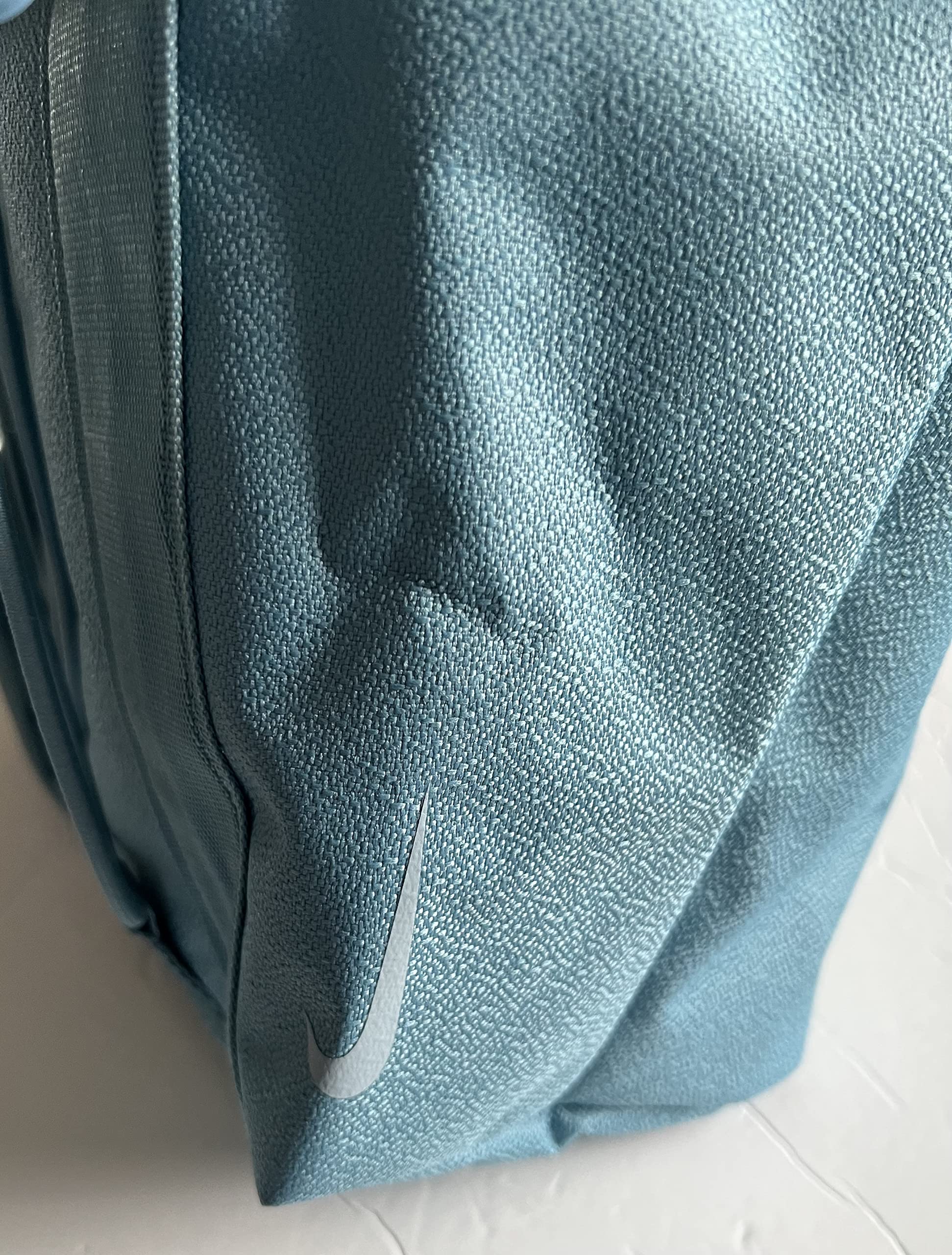 Nike One 18L Training Gym Tote Bag 1,099 cu. in. Cerulean Blue DH4063-424 Yoga