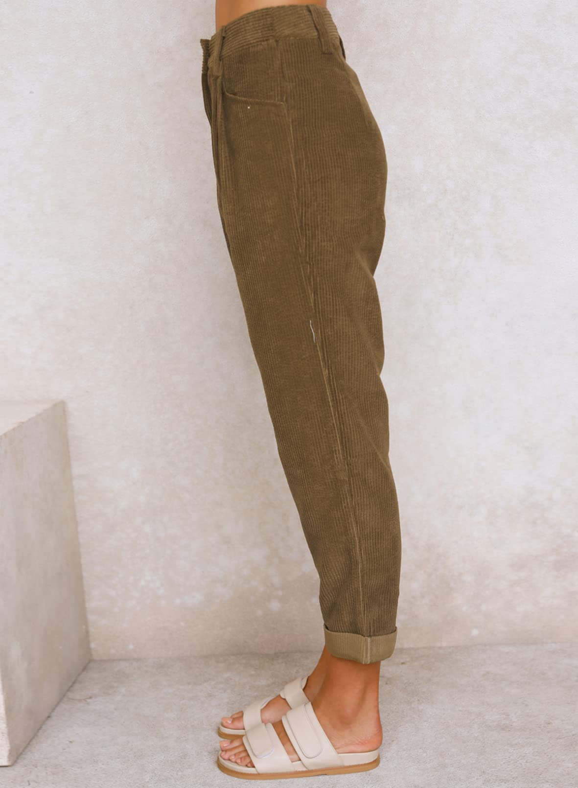 Acelitt Women's Corduroy Pants Trousers High Waisted 2024 Casual Trendy Comfy Fall Straight Leg Cropped Pants Brown Large