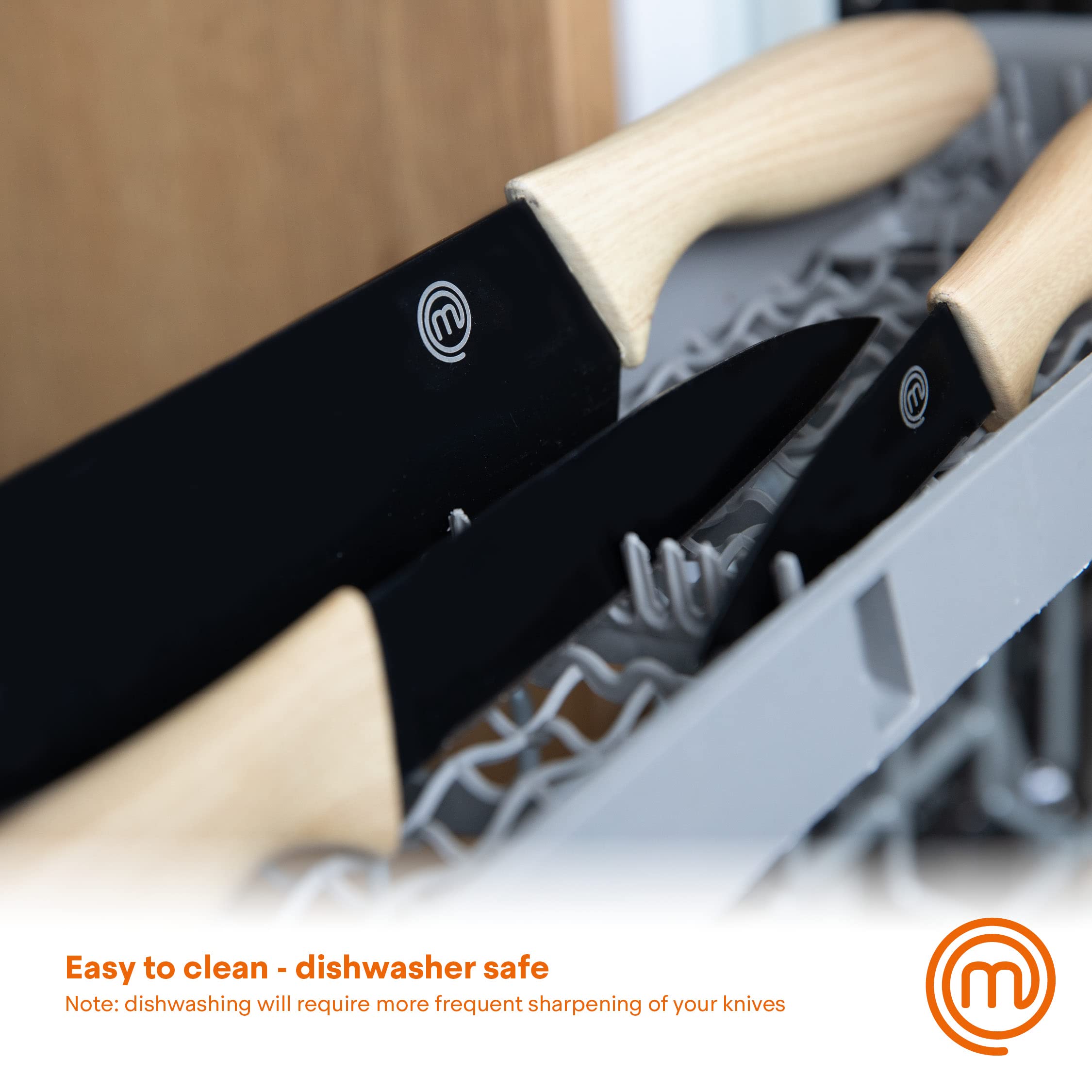 MasterChef Knife Set of 5 Kitchen Knives for Cooking (Paring, Utility, Bread, Carving & Chef Knives), Professional Sharp Stainless Steel, Non Stick Blades & Soft Touch Handles, Natural, 5 Piece