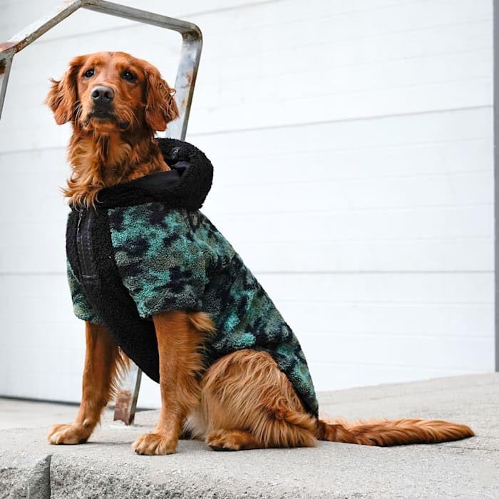 Canada Pooch Green Camo Cool Factor Dog Hoodie, X-Large/XX-Large