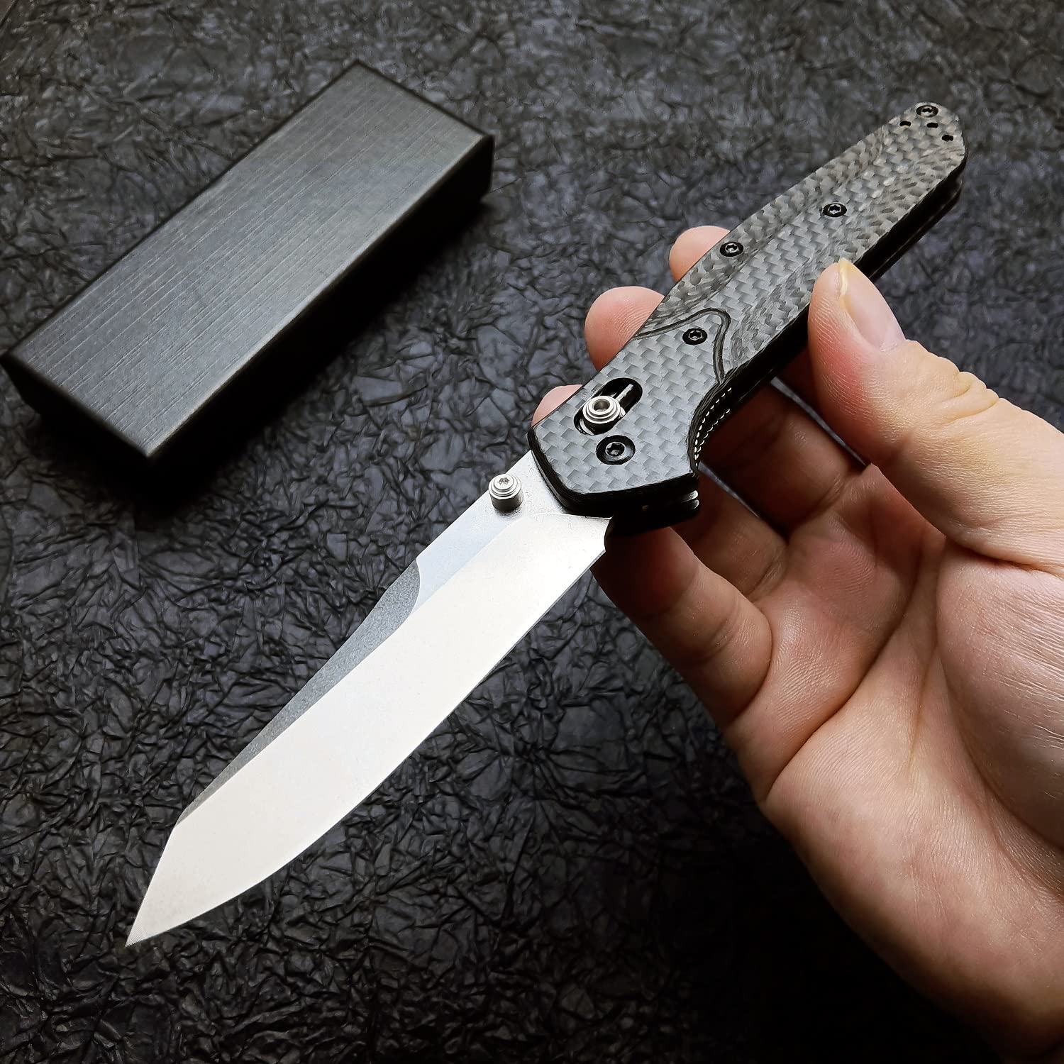 HUAAO 7.7in EDC Pocket Knife, 3.6in Reverse Tanto Blade with Thumb Stud, Plain Edge D2 Steel, Black Carbon Fiber Handle with Belt Clip Axis Lock Mechanism for Outdoor Camping