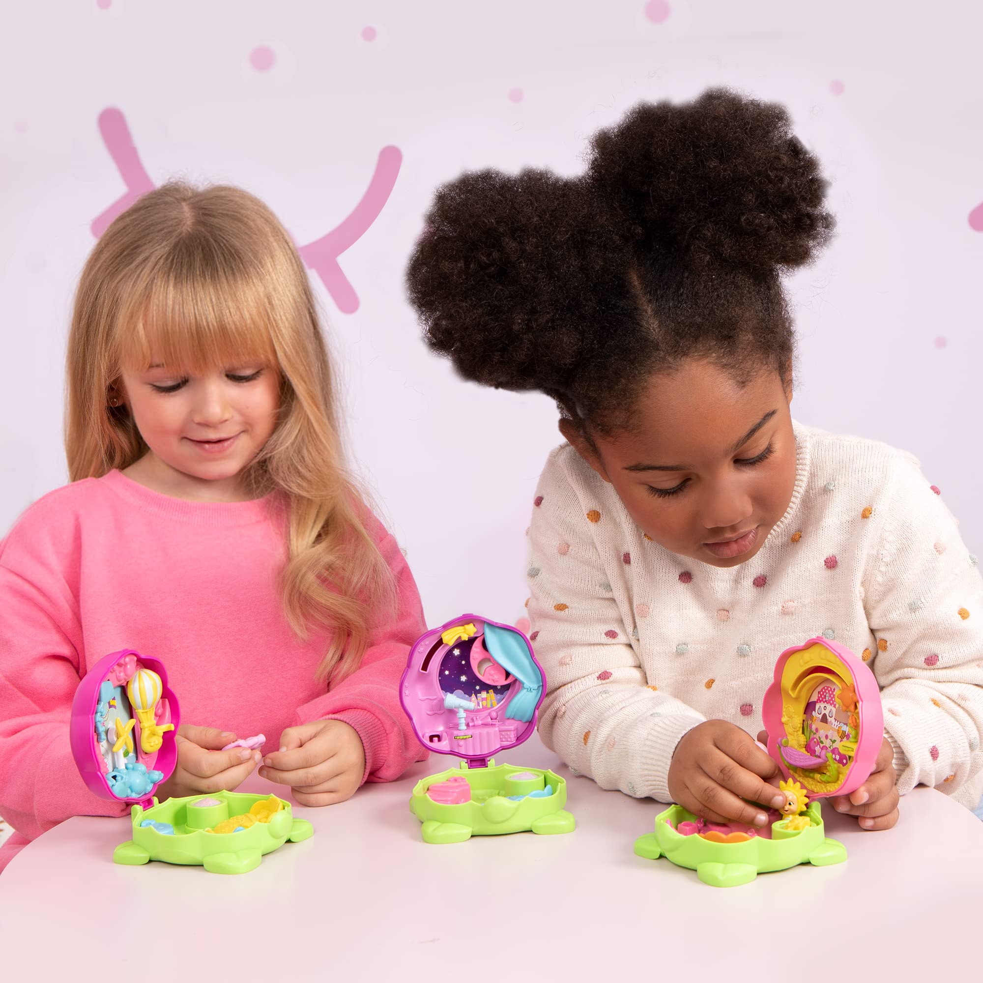 Cry Babies Little Changers Eco-Friendly Flower Compact Miniature Playset (Styles May Vary), for Girls and Boys Ages 3 and Up