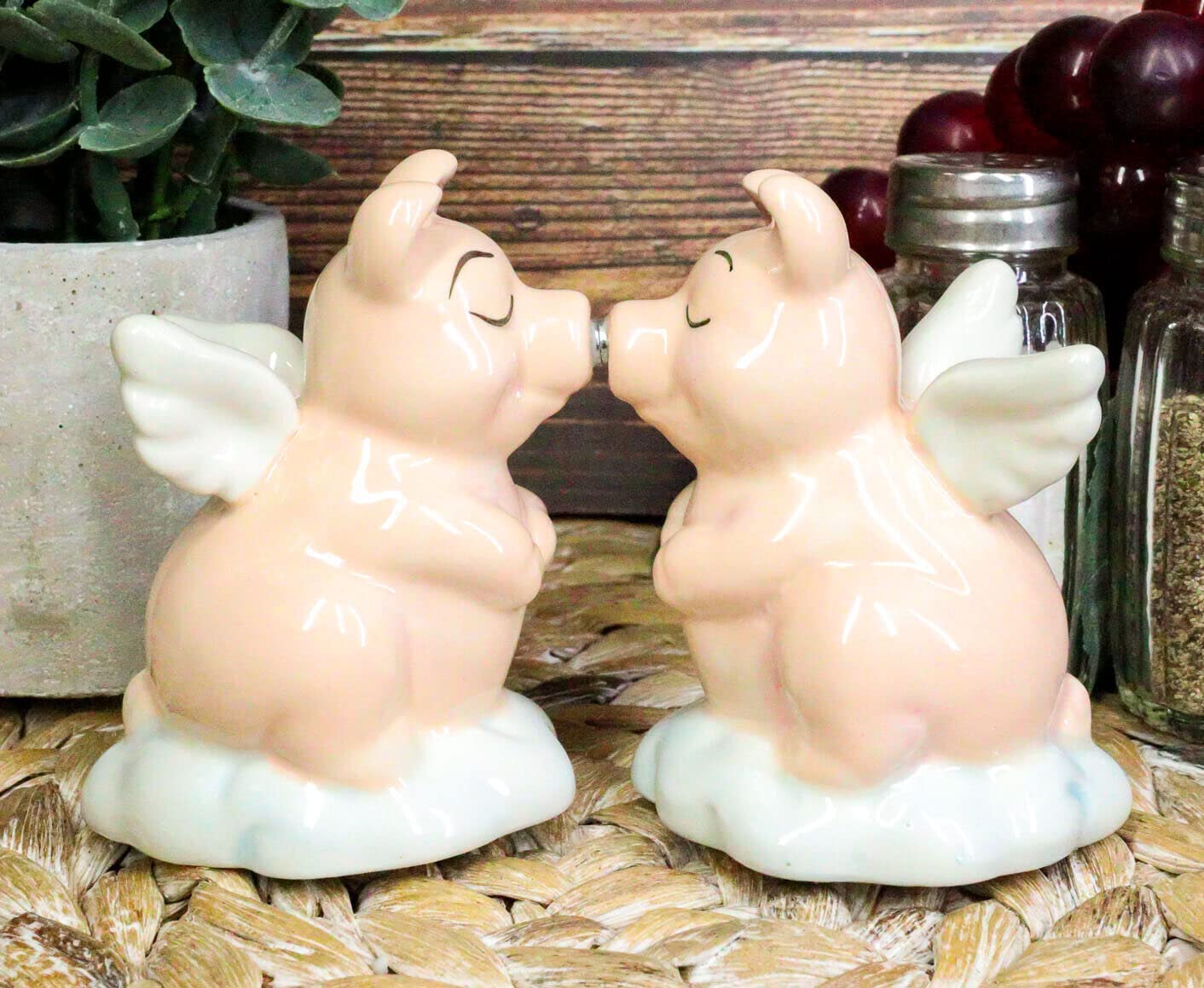 Set Of 1 Ceramic When Pigs Fly Angel Pig Couple On Clouds Kissing Salt And Pepper Shakers