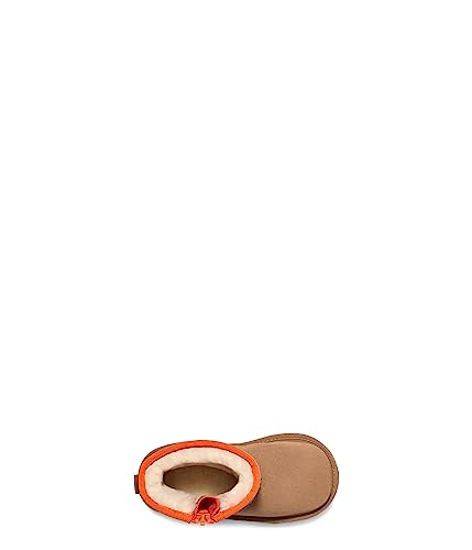 UGG Unisex-Child Classic Mini Zipper Tape Logo Boot, Chestnut, 9 Toddler