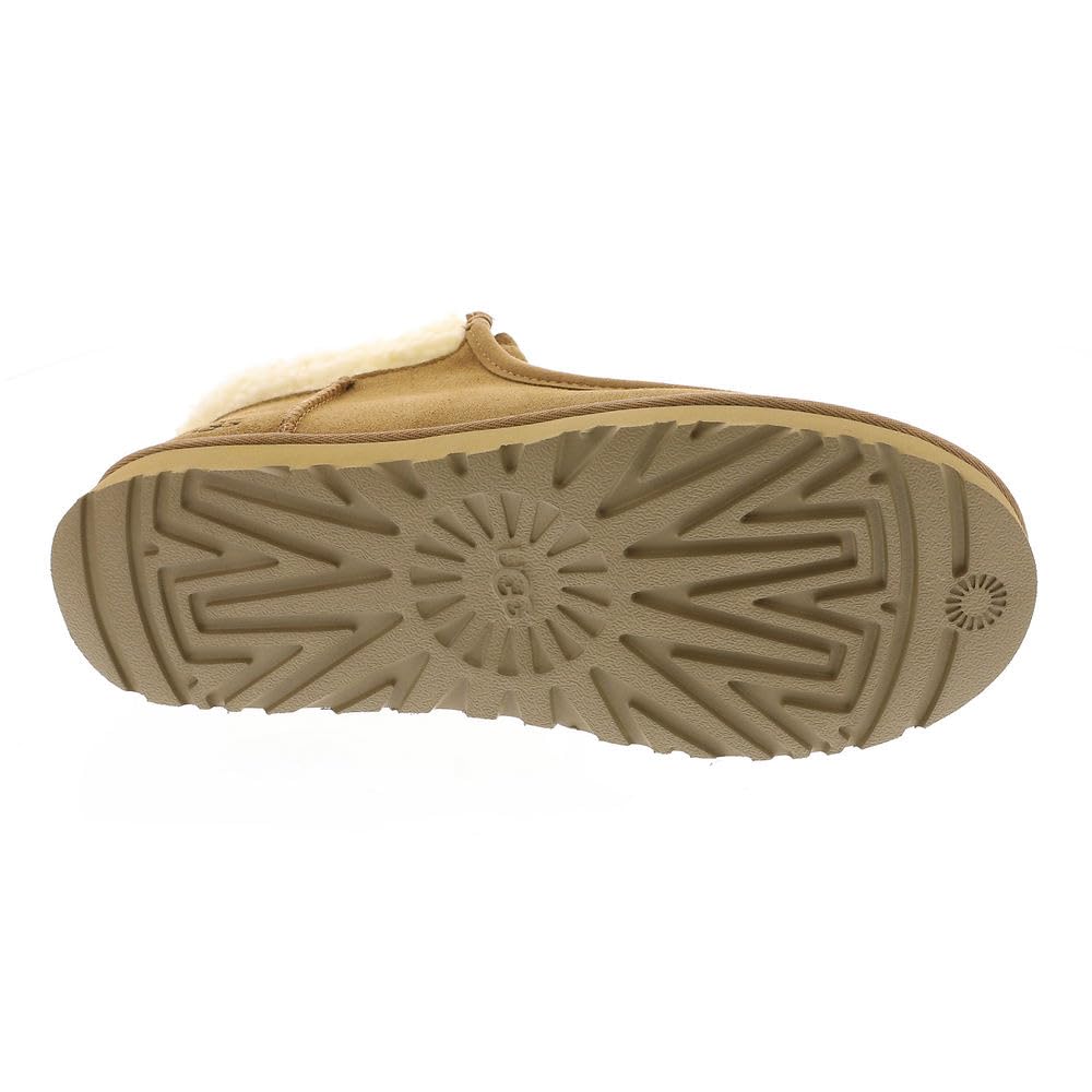UGG Women's Funkarra Slipper, Chestnut / Natural, 10