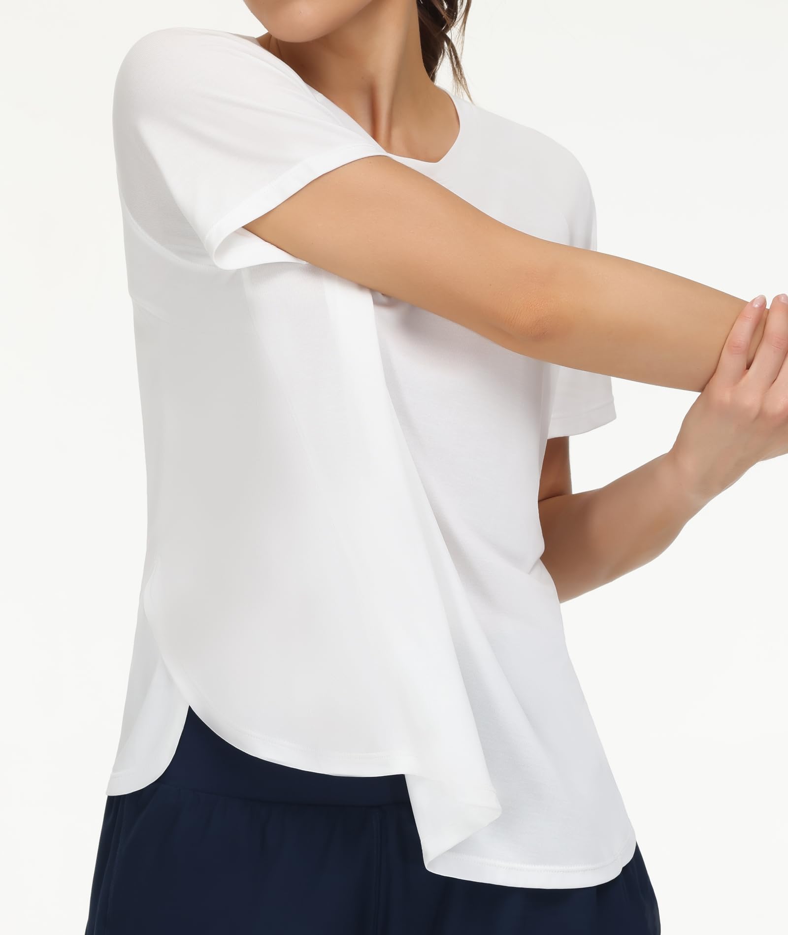 THE GYM PEOPLE Women's Short Sleeve Workout Shirts Breathable Yoga T-Shirts with Side Slits Athletic Tee Tops White