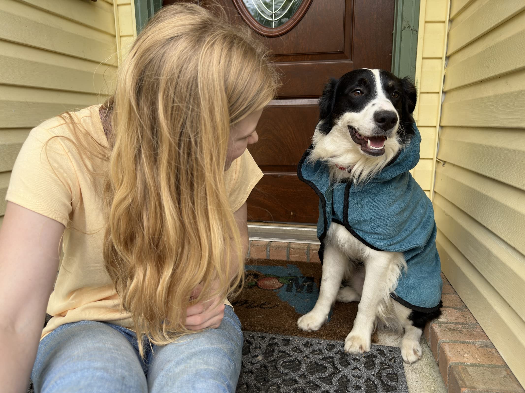 Avont Dog Bathrobe - Super Absorbent Pet Drying Towel Bath Robes After Bath Shower Swim Wet Walk for Puppies -Yellow(S)