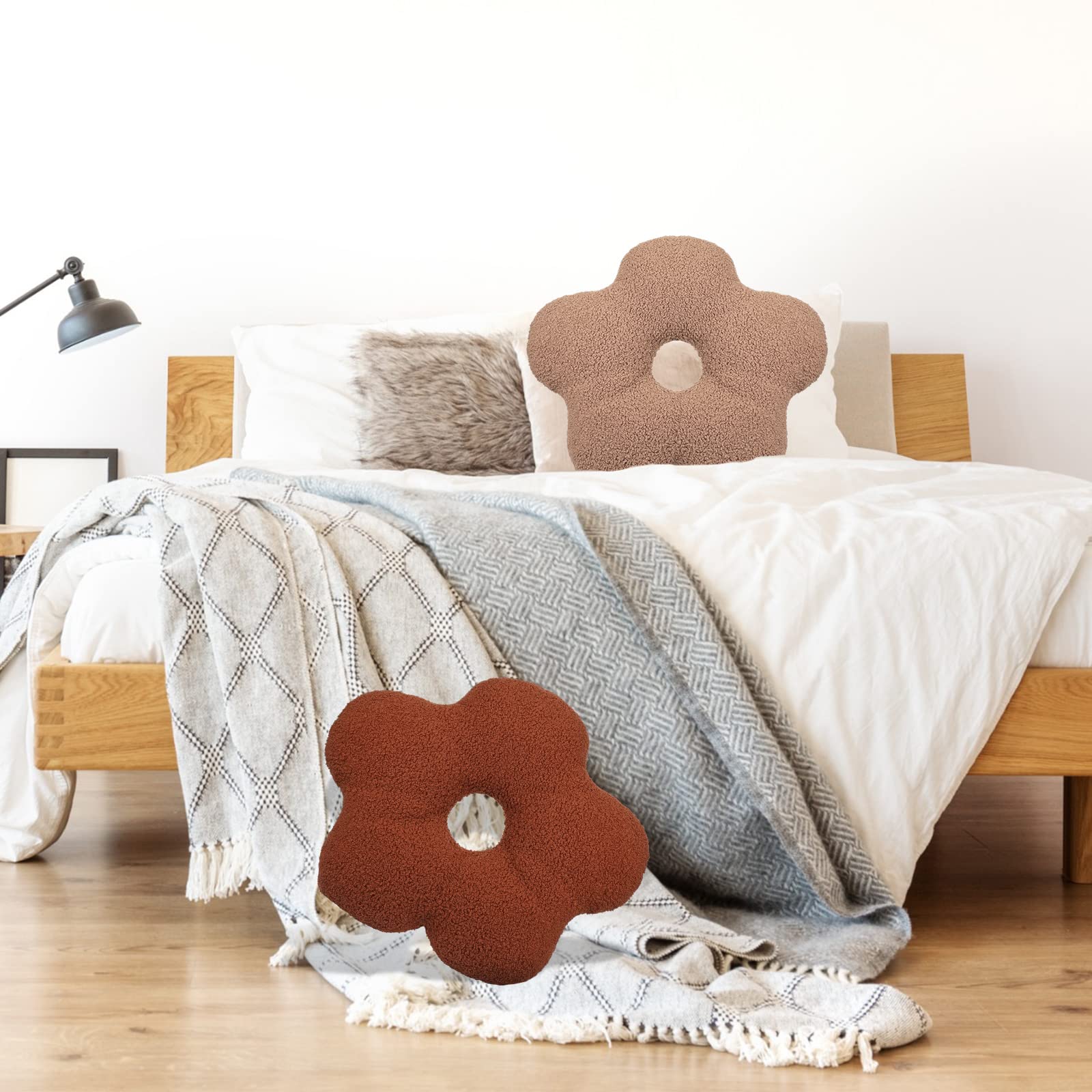 2 Pcs Flower Shaped Throw Pillow 17.7 Inch Flower Pillows Nordic Style Decorative Throw Pillows Cute Flower Floor Cushion with Soft Plush for Couch, Bed, Living Room, Office Decor (Khaki, Brown)
