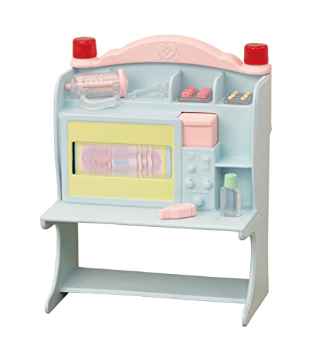 Calico Critters Village Doctor Starter Set, Dollhouse Playset with Figure and Accessories