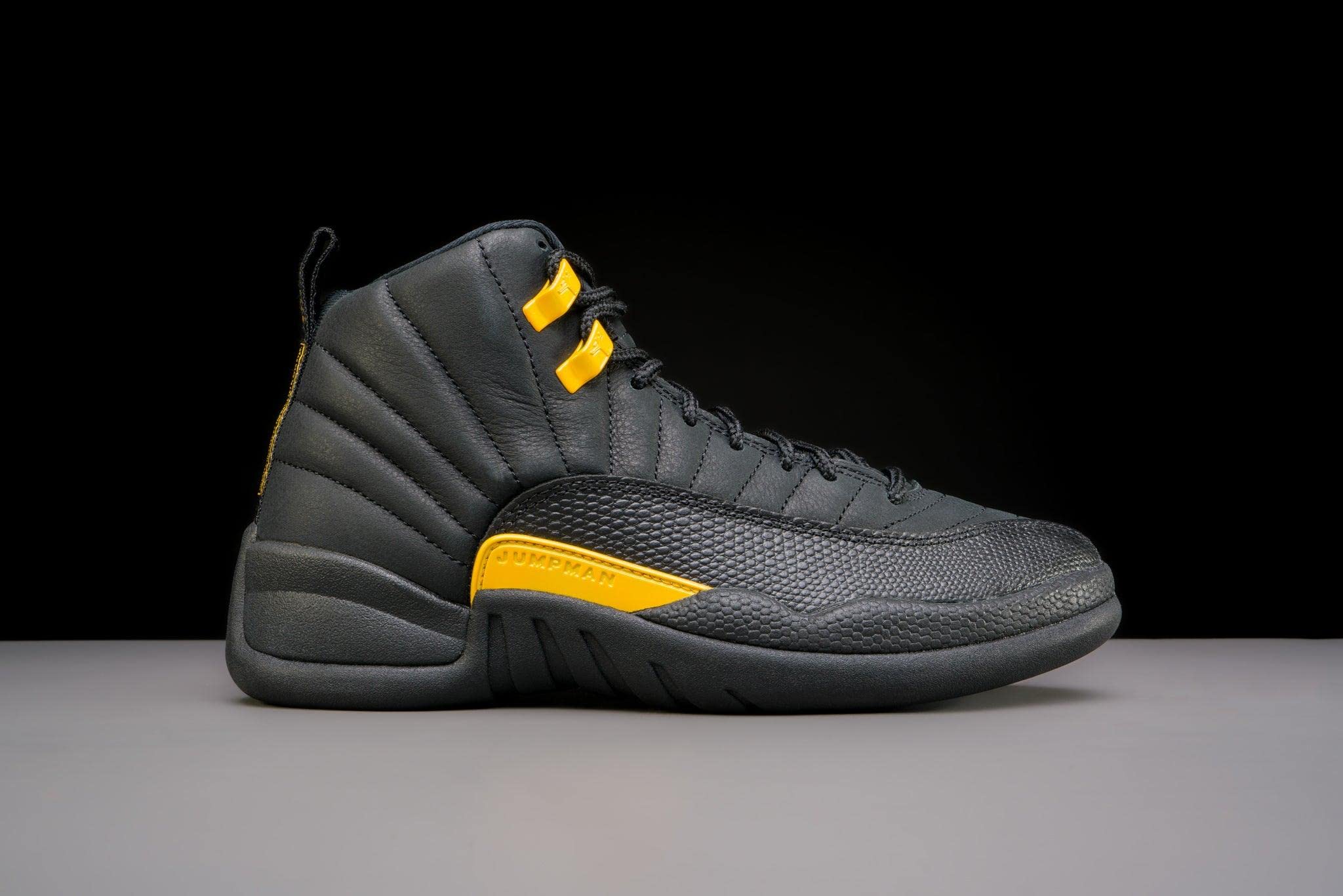 Jordan Men's 12 Retro Black Taxi Black/Taxi (CT8013 071) - 10.5