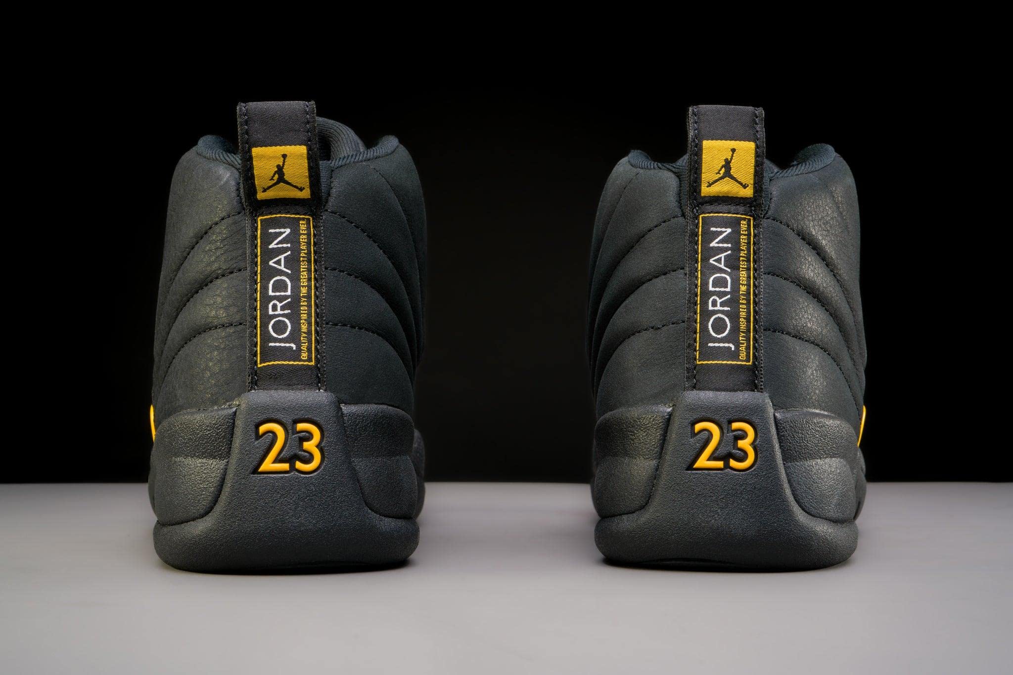 Jordan Men's 12 Retro Black Taxi Black/Taxi (CT8013 071) - 10.5