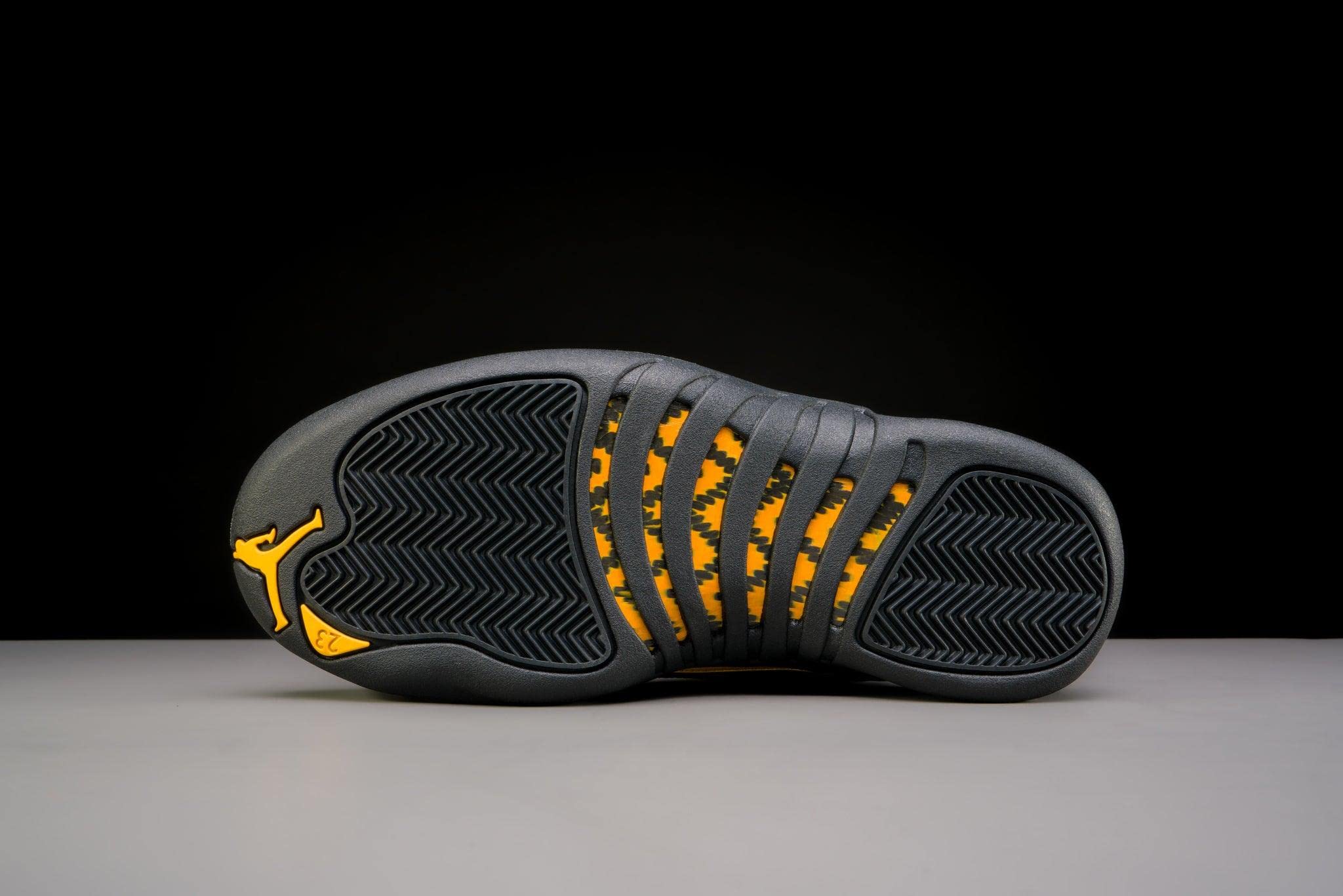 Jordan Men's 12 Retro Black Taxi Black/Taxi (CT8013 071) - 10.5
