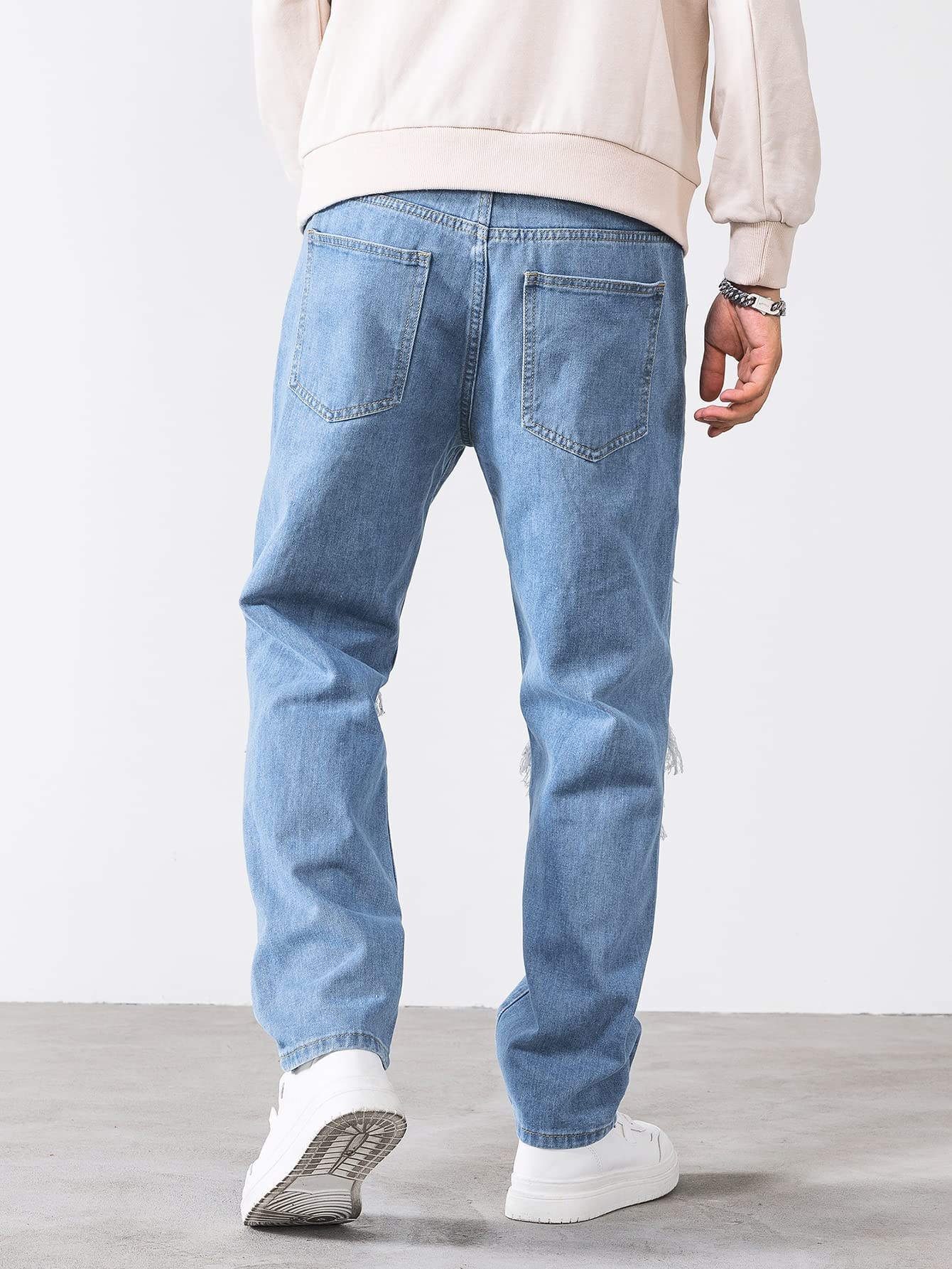 WDIRARA Men's Cut Out Ripped Frayed Zipper Fly Long Straight Leg Denim Jeans Light Wash S
