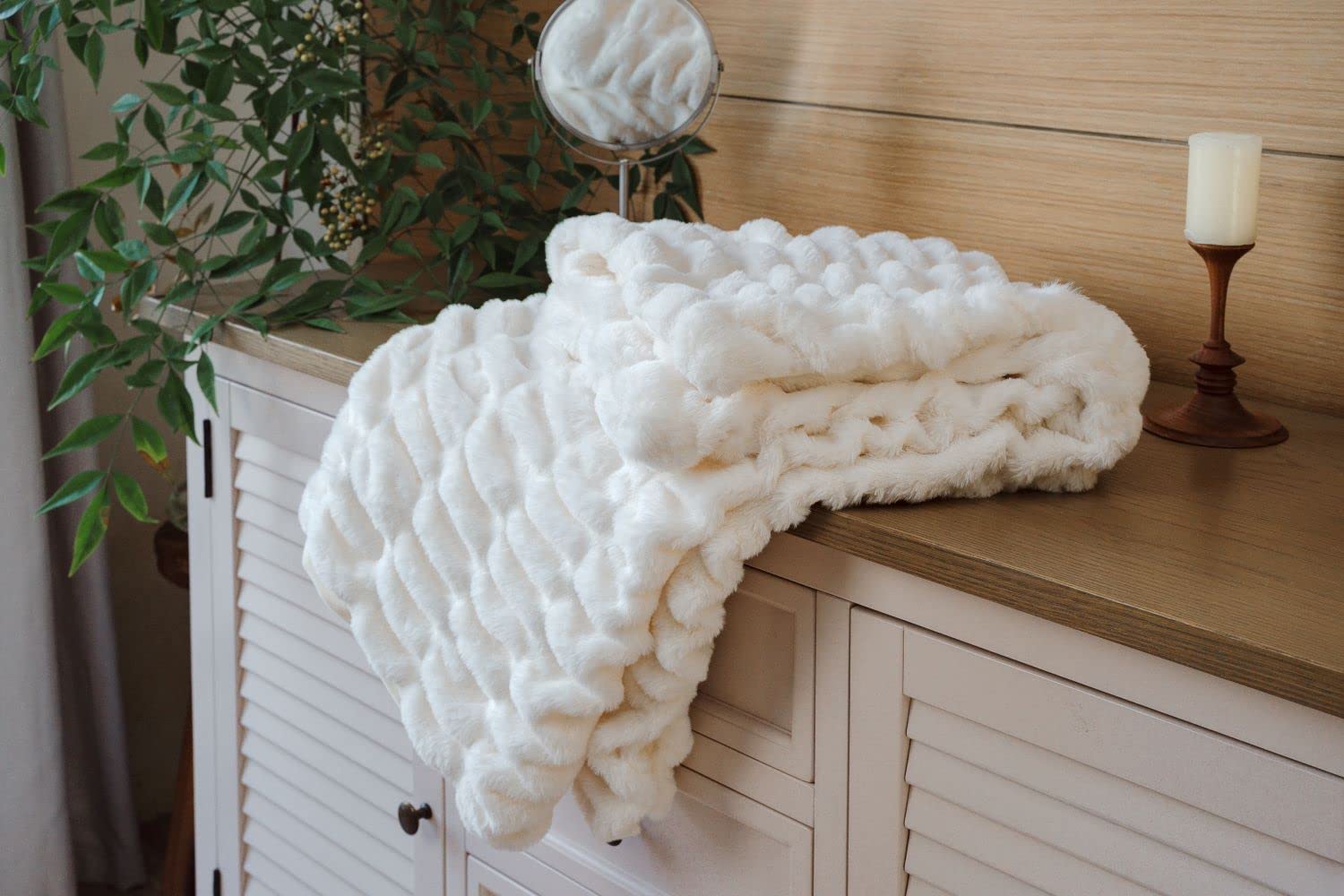 Softness Warm Faux Fur Throw Blanket White- Tie-dye Fuzzy Fluffy Super Soft Furry Plush Decorative Comfy Shag Thick Sherpa Shaggy Throws and Blankets Couch, Sofa, Bed, (Single)