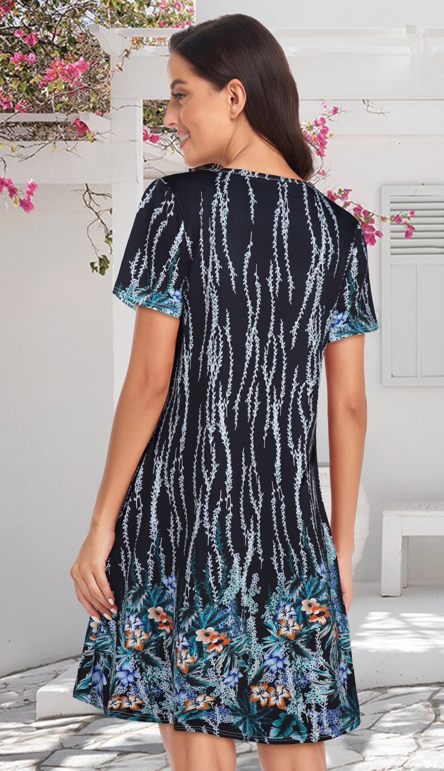 Plus Size Summer Dress for Women Flowy Loose Swing Casual Sundresses Round Neck Sleepwear with Pockets(Black Flower,L)