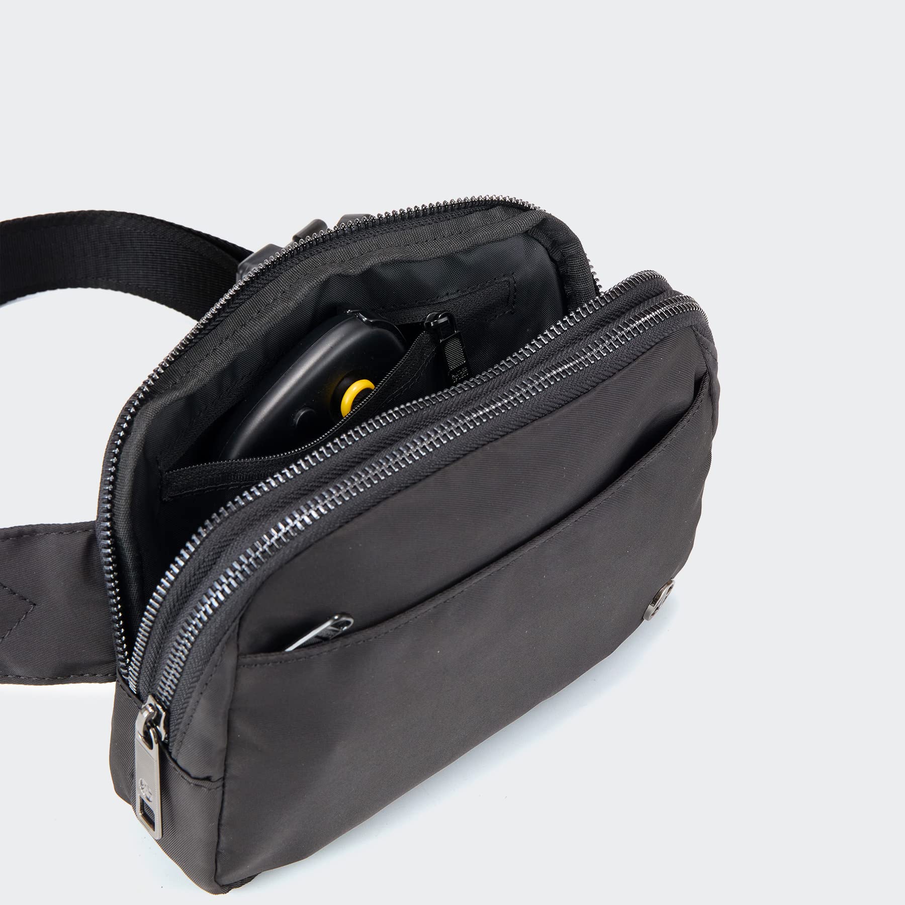 Pander Everywhere Belt Bag for Women, 5 Zipper Pockets Nylon Crossbody Fanny Pack Purse (Black)