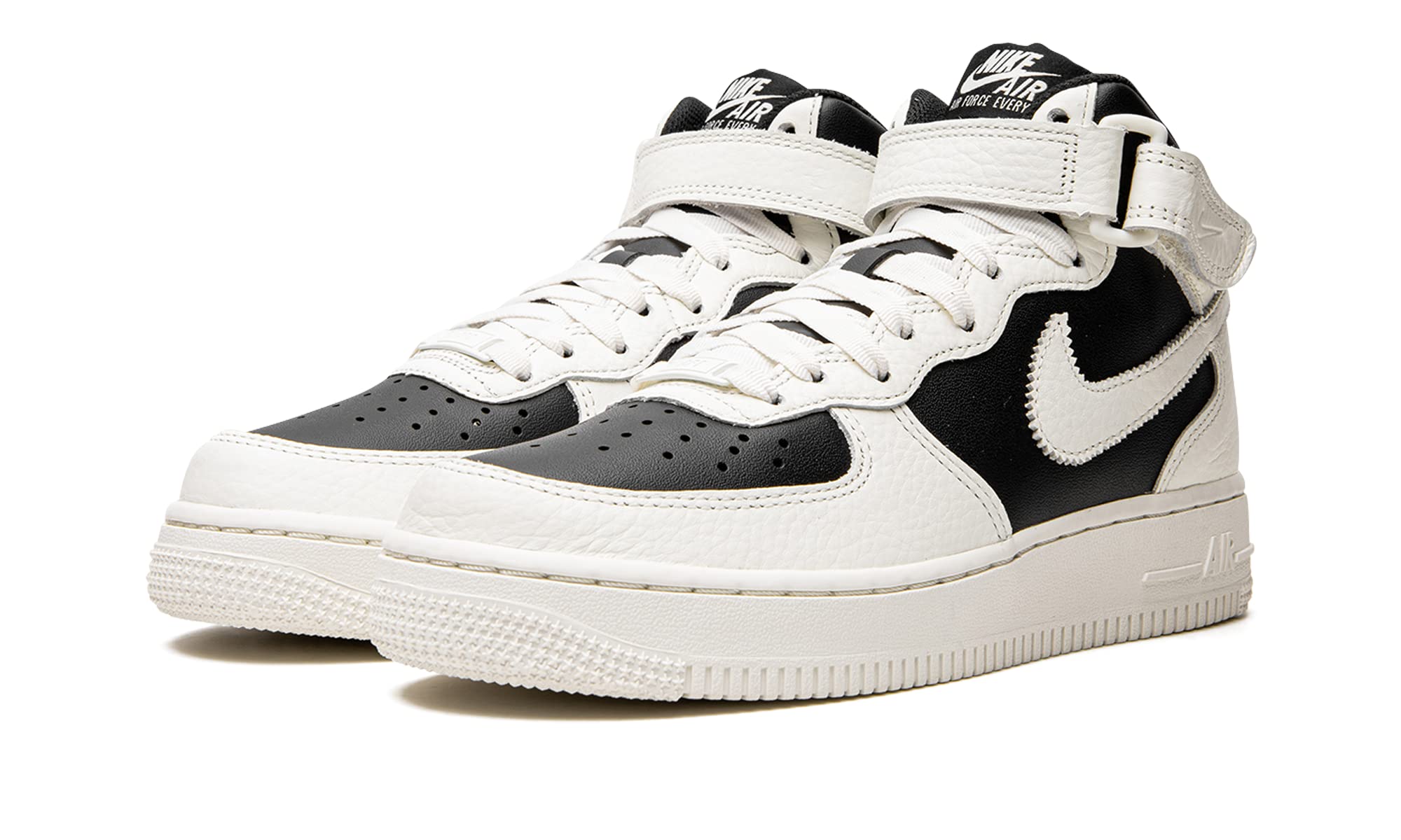 NIKE Women's Basketball Shoes, Black Sail Coconut Milk, 9