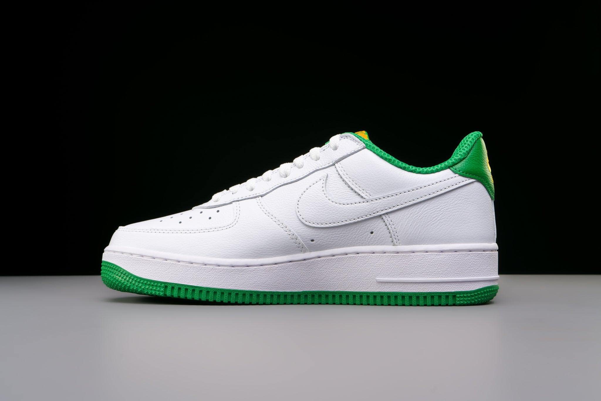 Nike Mens Air Force 1 DX1156 100 West Indies - Size 10