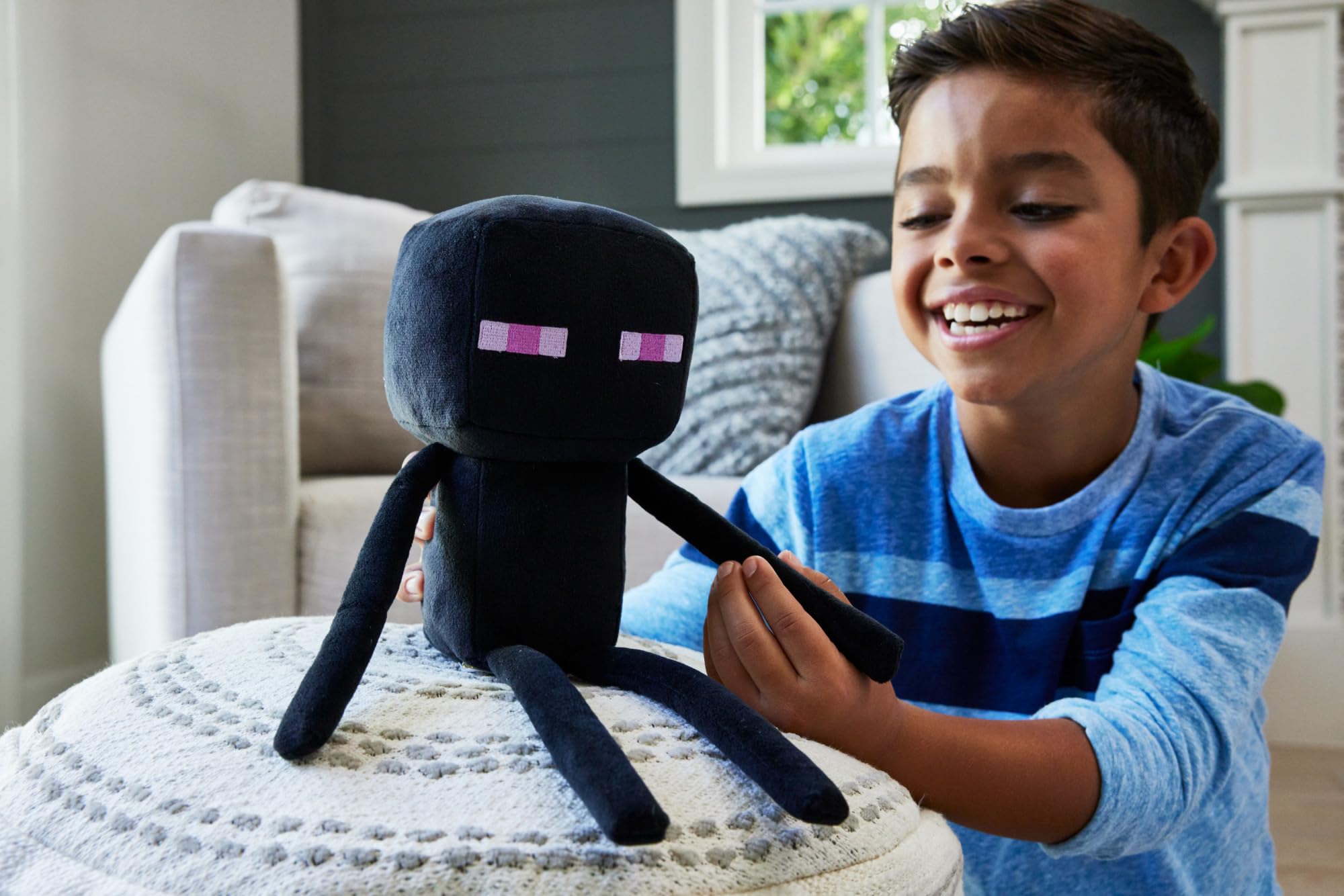Mattel Minecraft Basic 8-inch Plush Enderman Figure, Soft Doll Inspired by Video Game Character, Collectible Toy