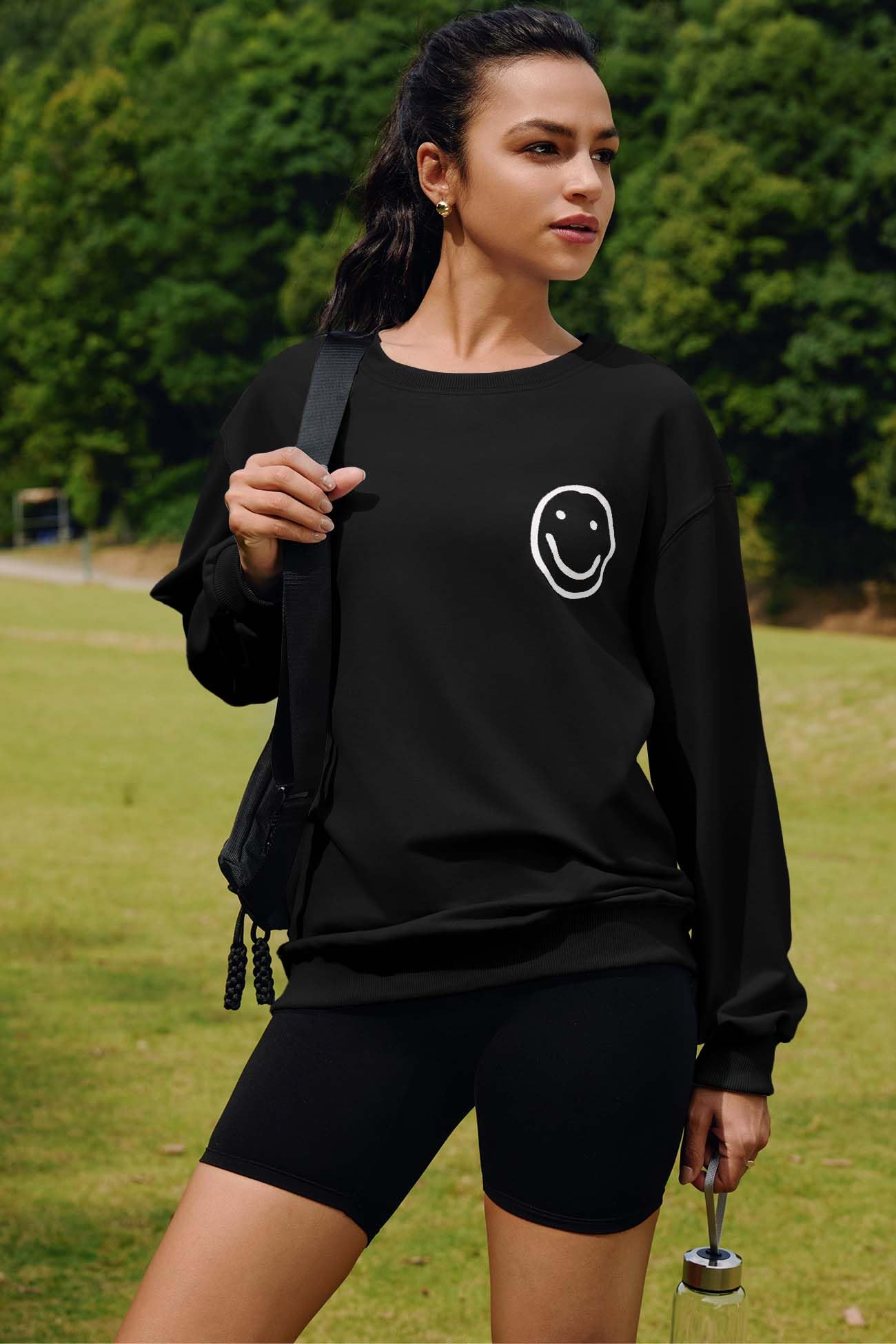 ReachMe Womens Cute Graphic Crewneck Sweatshirts Fashion Smile Pullover Tops Casual Loose Happy Face Sweatshirt(2 Black,M)