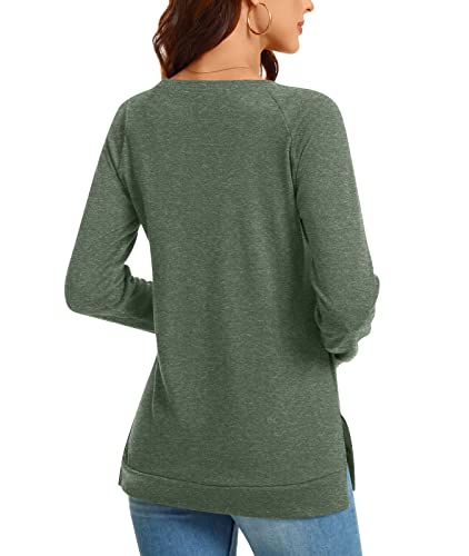 TAOHUADAO Women's 2024 Fall Casual Long Sleeve T-Shirt Side Split Tunic Tops for Leggings Loose V-Neck Sweater Christmas X-Large, Drak Green