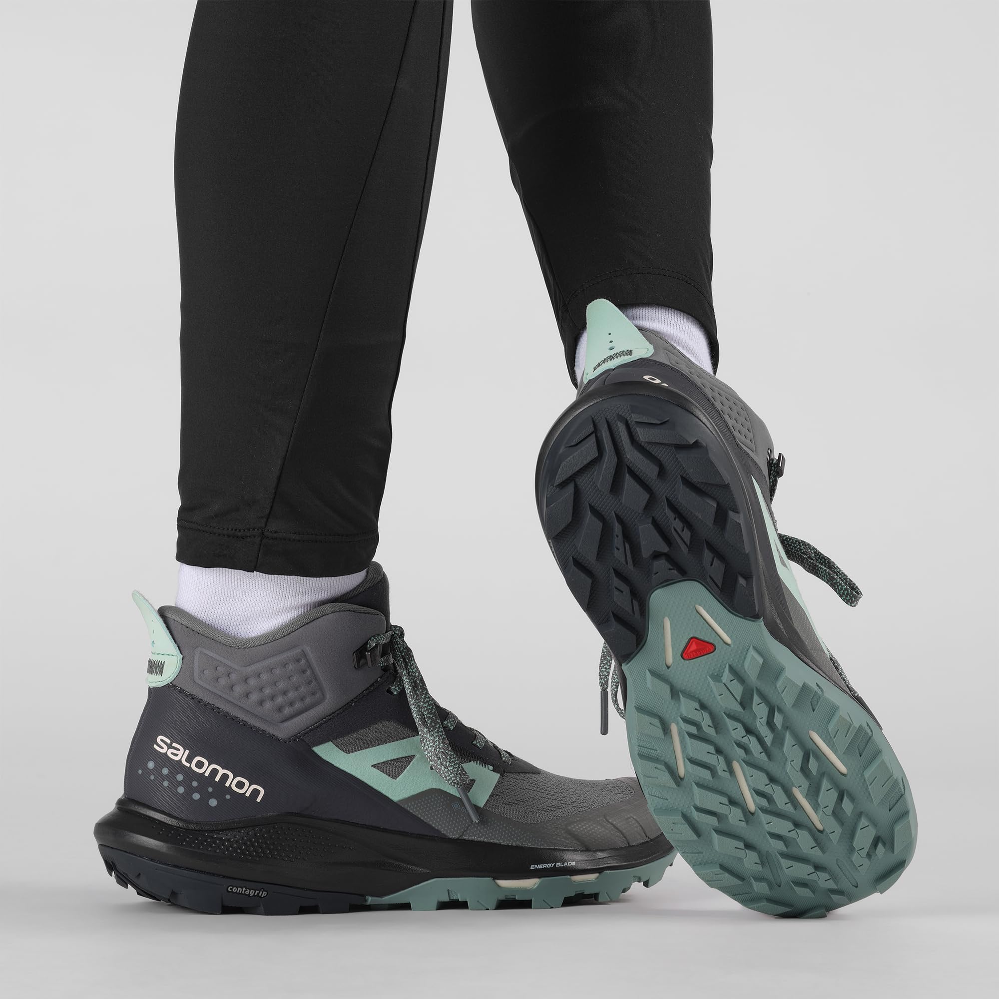 Salomon Women’s Outpulse Mid Gore-Tex, Waterproof Neutral Hiking Shoes - Ebony/Quiet Shade/Ebony - 10