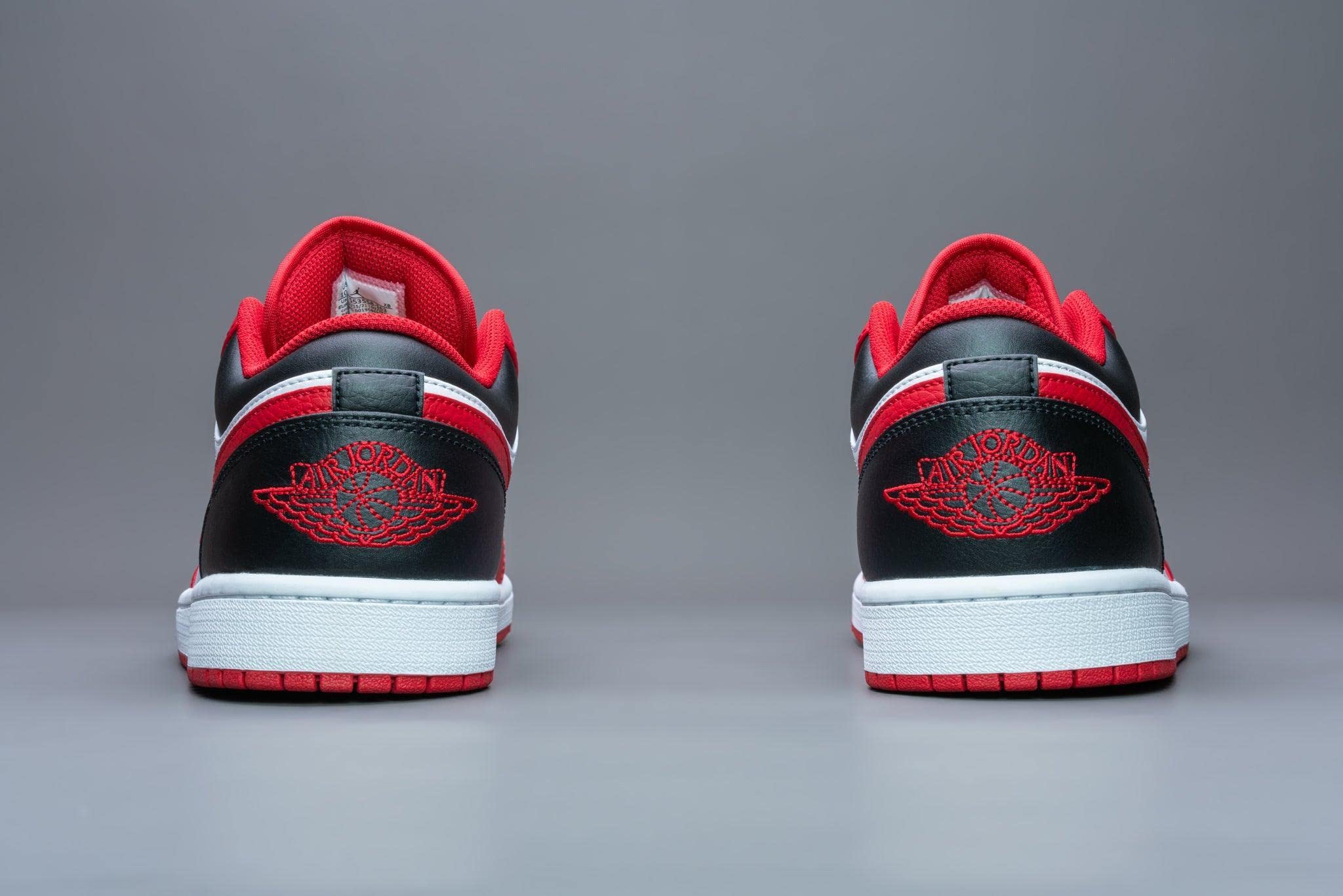 Nike Men's Air Jordan 1 Low Shoes, White Black Red, 10