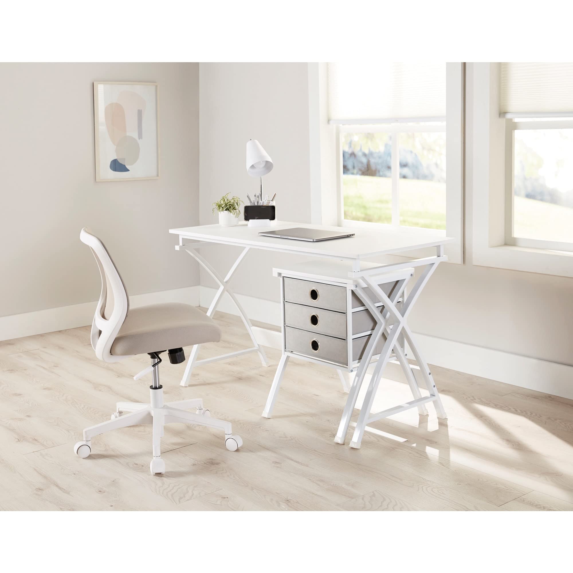 RealspaceĀ® Adley Mesh/Fabric Low-Back Task Chair, Gray/White, BIFMA Compliant