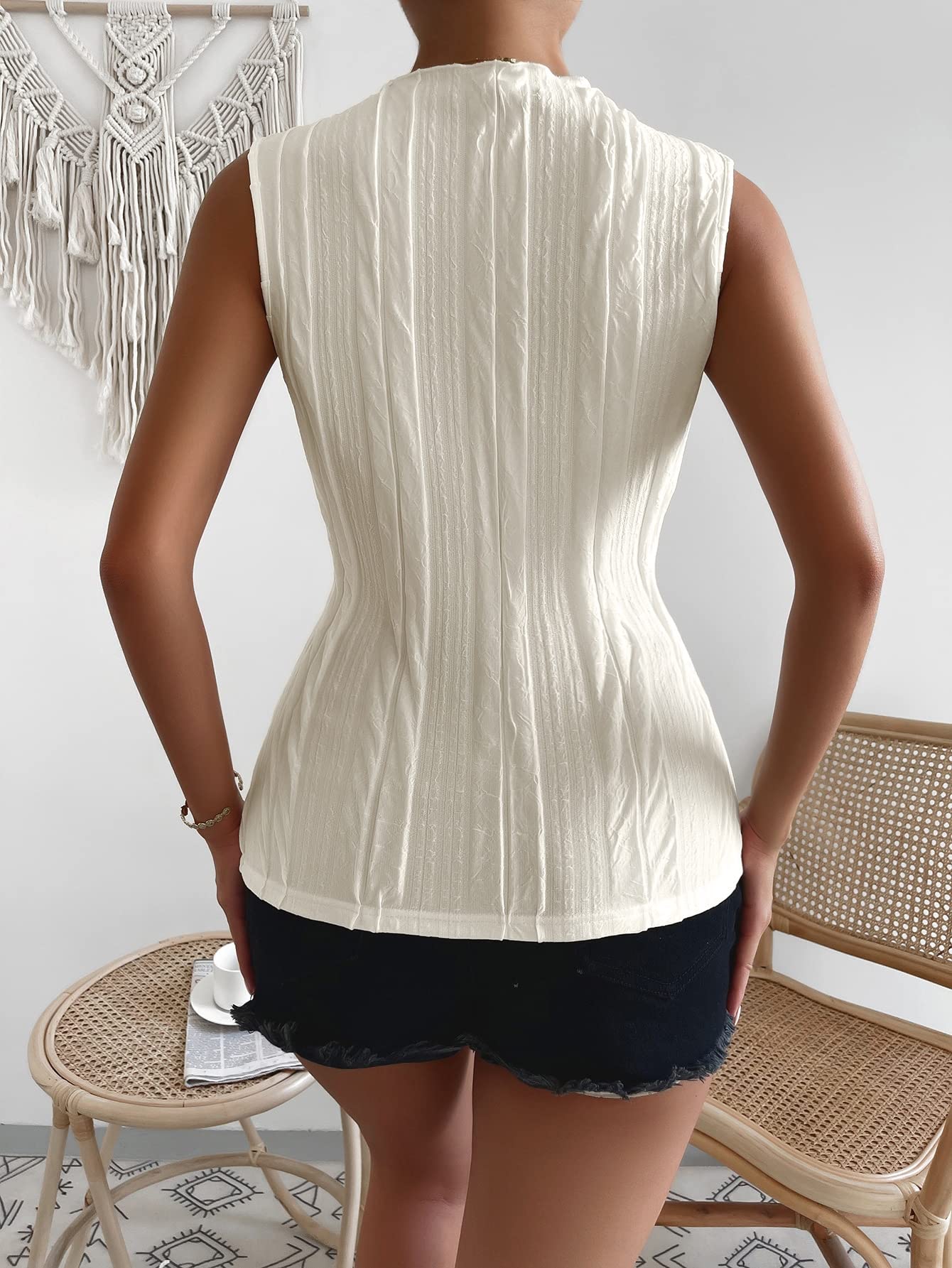 Verdusa Women's Sleeveless Mock Neck Textured Tank Top Beige M