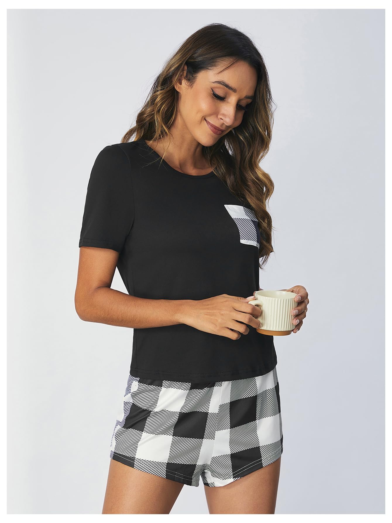 SOLY HUX Women's Short Sleeve Tee Top and Plaid Shorts Lounge Pajama Set Sleepwear Black White S
