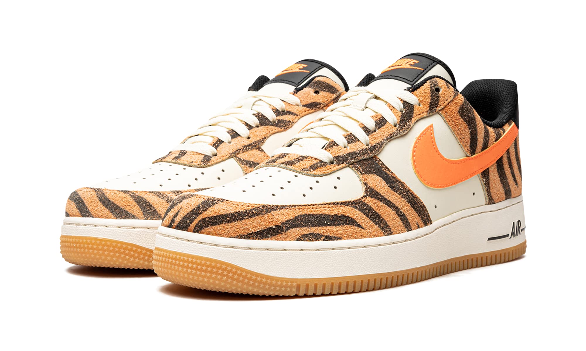 Nike Men's Air Force 1 Low Basketball Shoe, Coconut Milk/Atomic Orange, 10