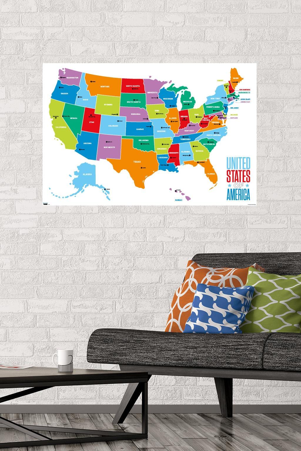 Trends International Map - United States Of America 2022 Wall Poster, 22.375" x 34", Poster & Mount Bundle
