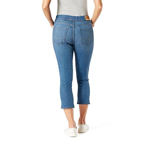 Levi Strauss Signature Gold Women's Totally Shaping Pull On Capri (Also Available in Plus Size), Gold Point, 8