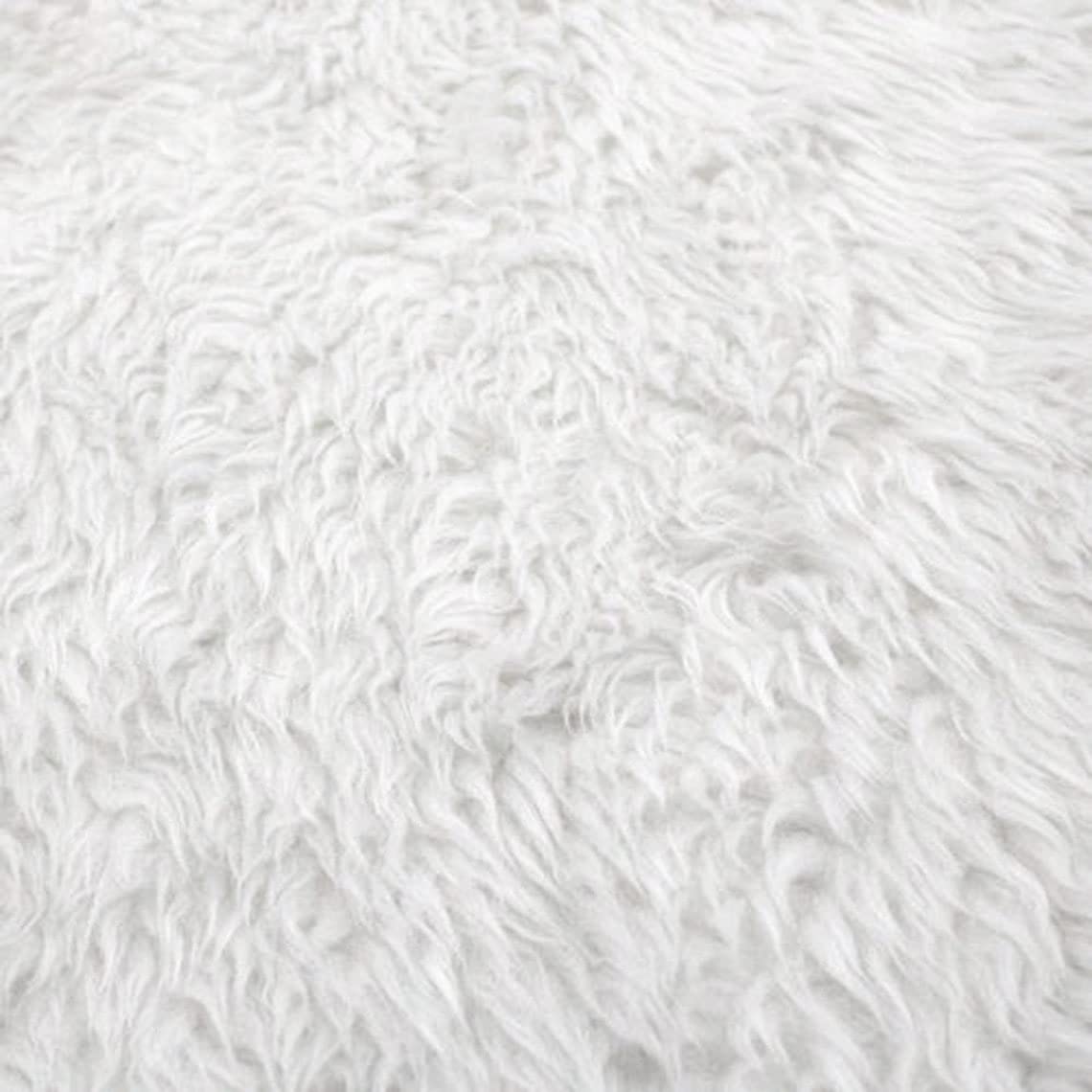 Texco Inc Luxury Shag Faux Fur Fabric, Off White 1 Yard