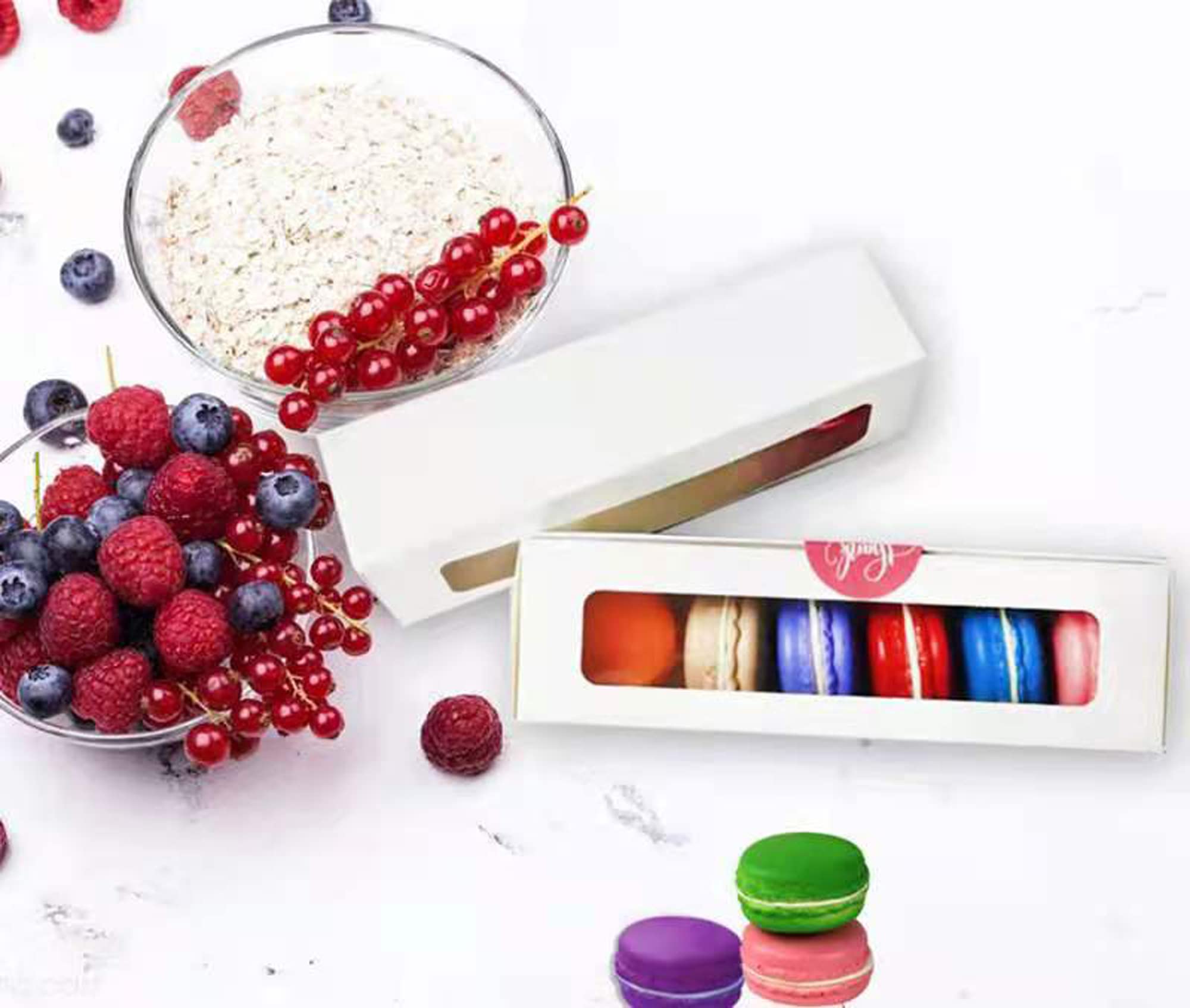 wraphay 30 Pack Macaron Boxes with Window White Pastry Packaging Container for 6 Bakery French Cocoa Truffle Wedding Gift Dessert Cookies Treat Delivery Box