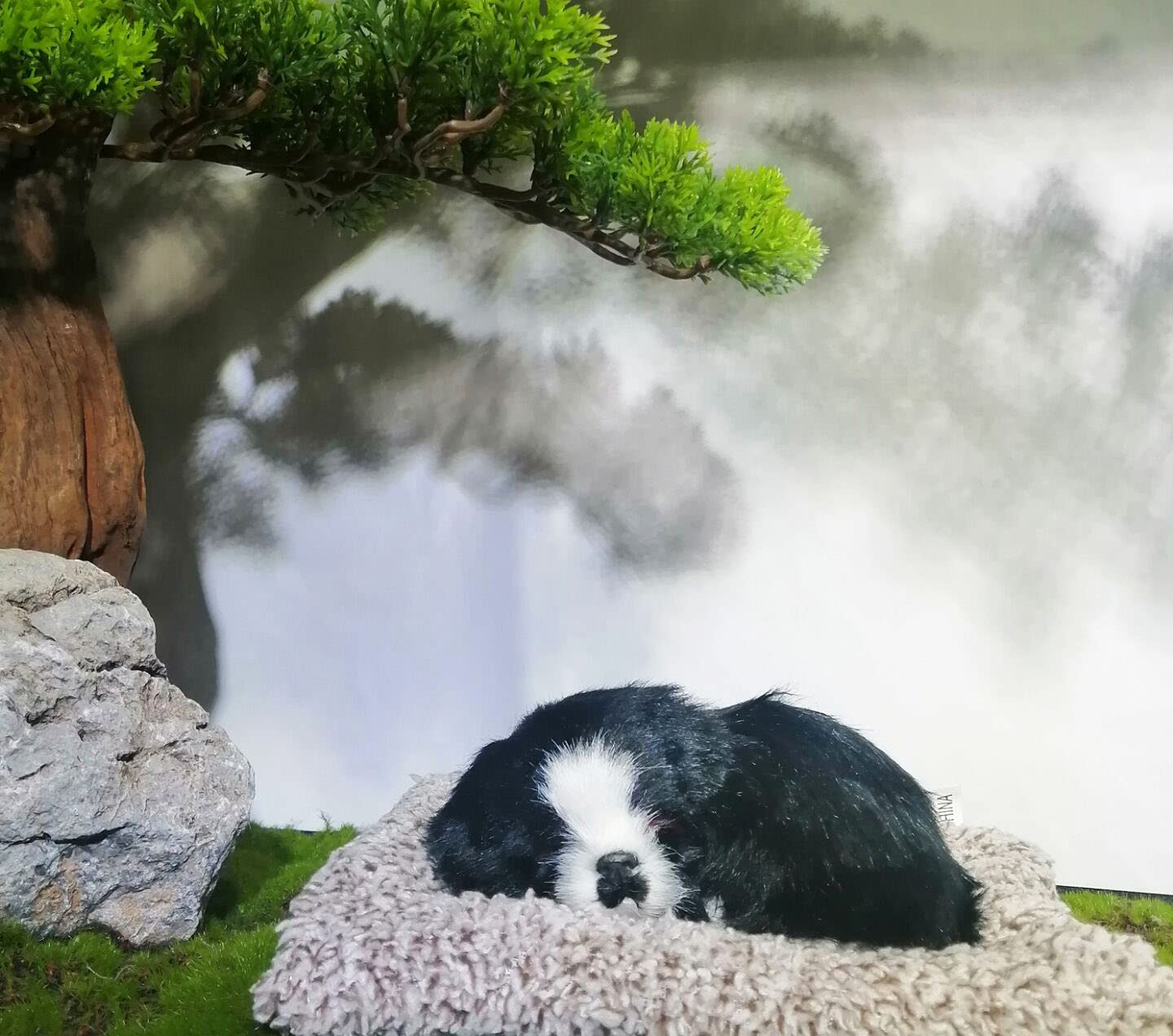 KKUSSOLL Realistic Dog Plush Small Sleeping Doggie Lying Border Collie German Shepherd Puppy Baby pup Ornaments can Absorb poisonlus Elements in air