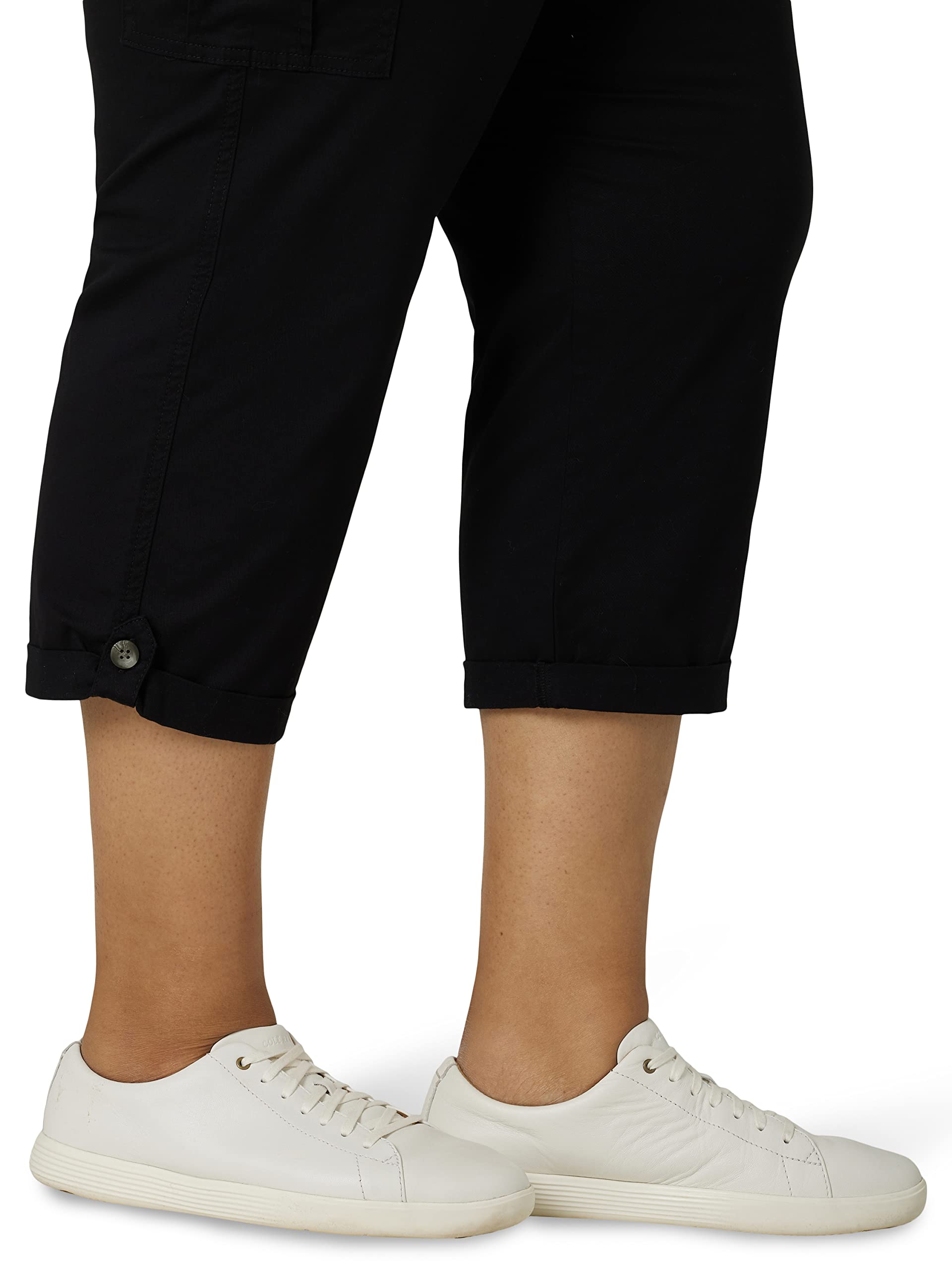 Lee Women's Plus Size Ultra Lux Comfort with Flex-To-Go Cargo Capri Pant Black 18 Plus