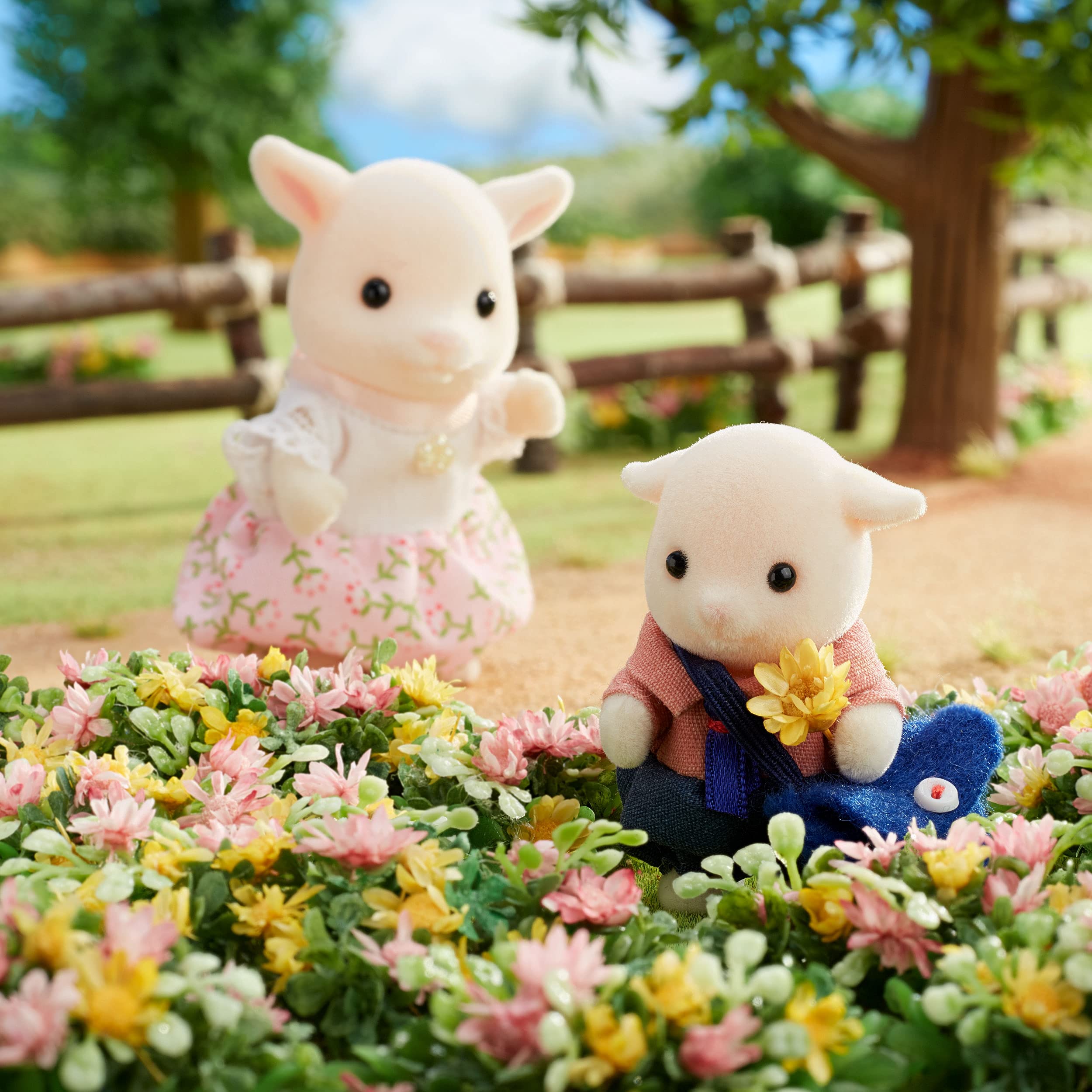 ***2022 NEW LINES*** SYLVANIAN FAMILIES Goat Family