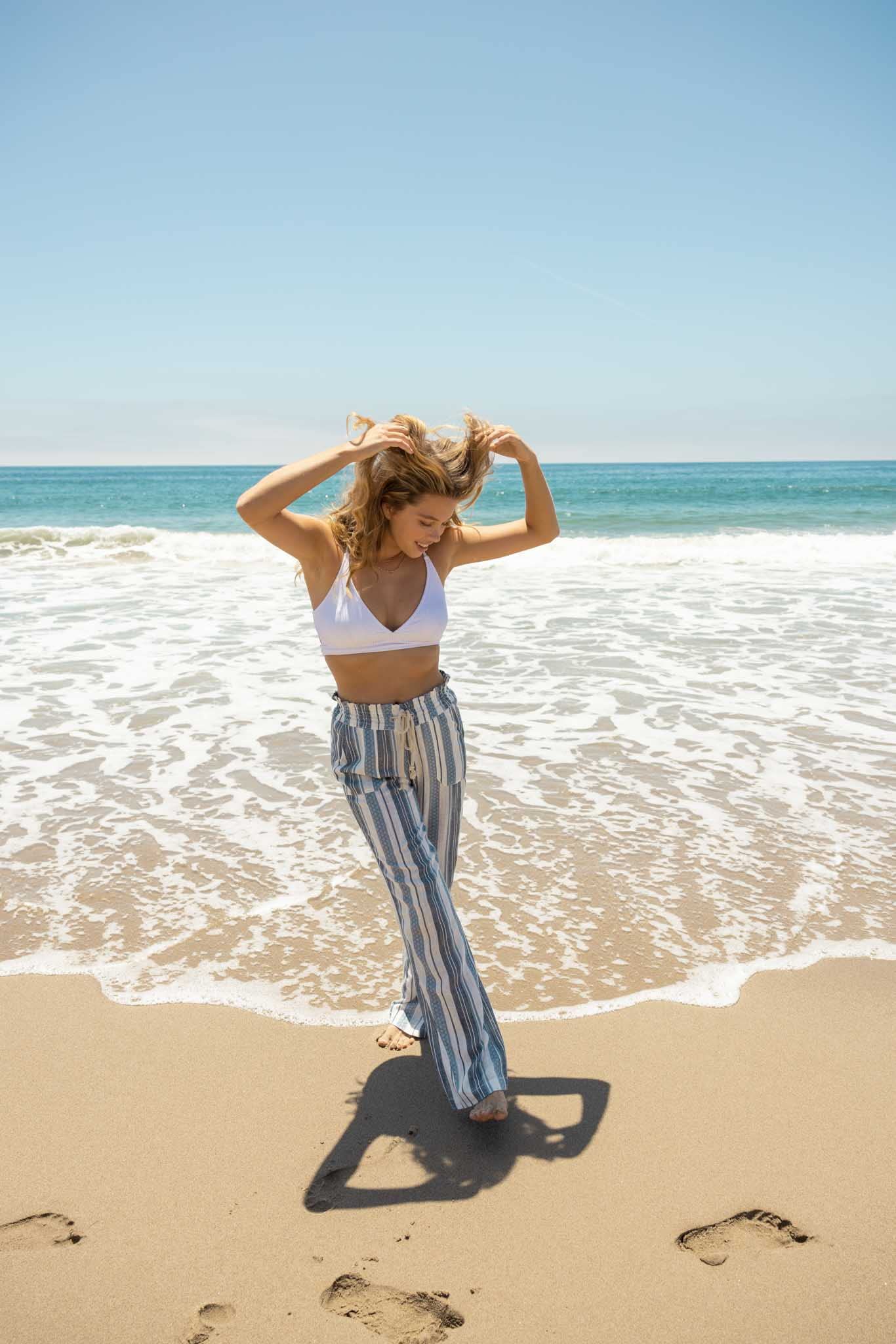 Cali1850 Women's Casual Linen Pants 32" Inseam Oceanside Drawstring Smocked Waist Lounge Beach Pants with Pockets Navy Ivory Large
