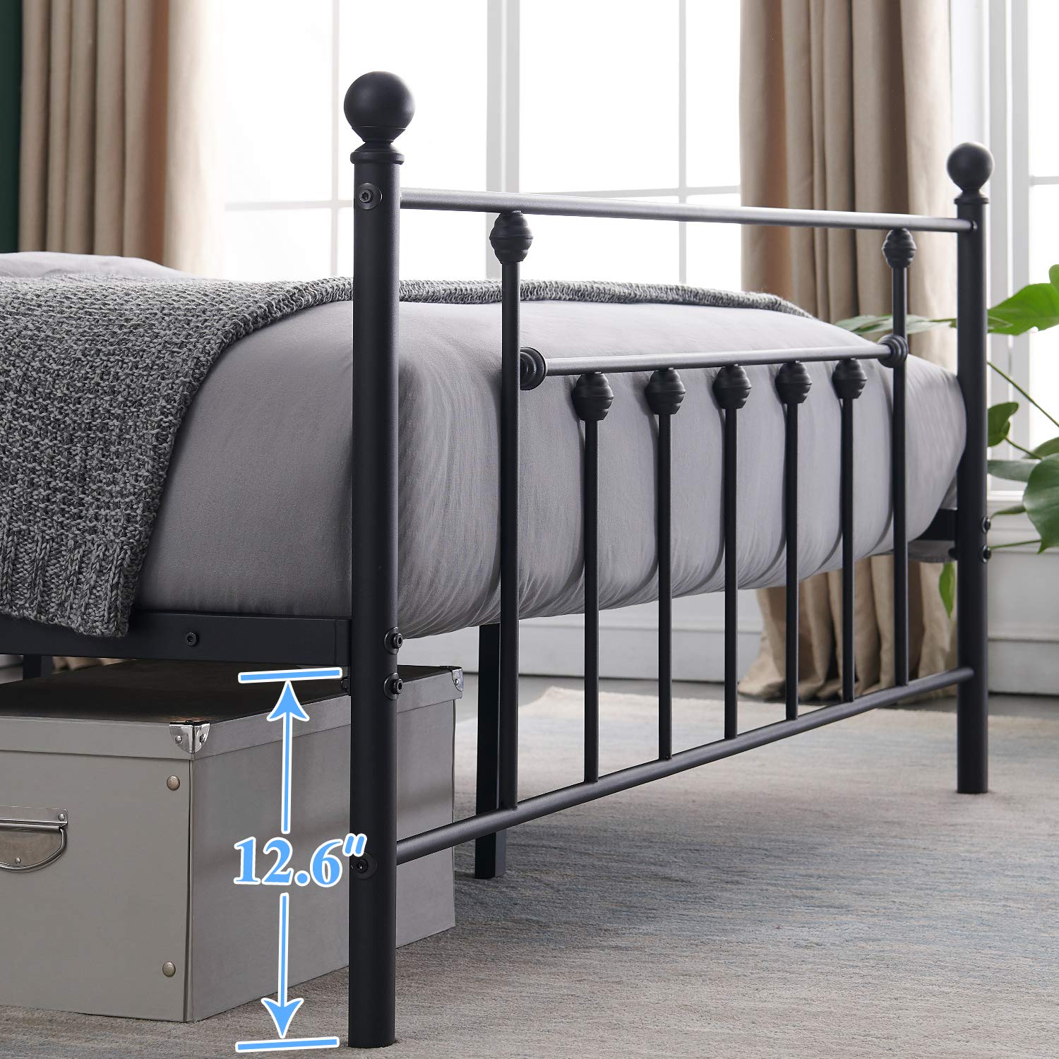 VECELO Full Size Metal Platform Bed Frame with Headboard and Footboard, Heavy Duty Slat Support/No Box Spring Needed Mattress Foundation/Underbed Storage Space, Victorian Style