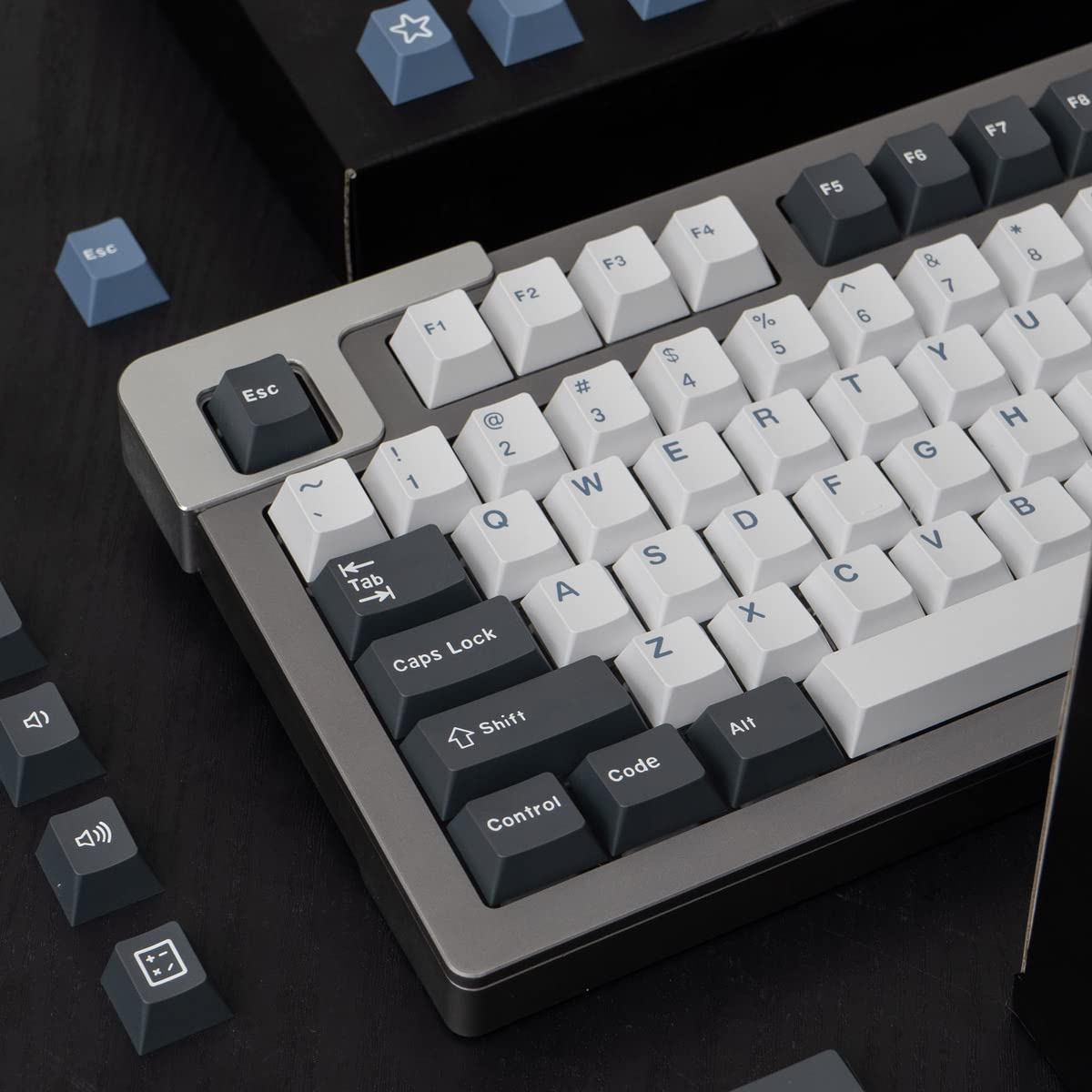 Sumgsn 172 Keys Double Shot Keycaps Cherry Profile Arctic Keycaps Set Compatible with 61/64/87/104/108 Cherry Mx Switches Mechanical Keyboard