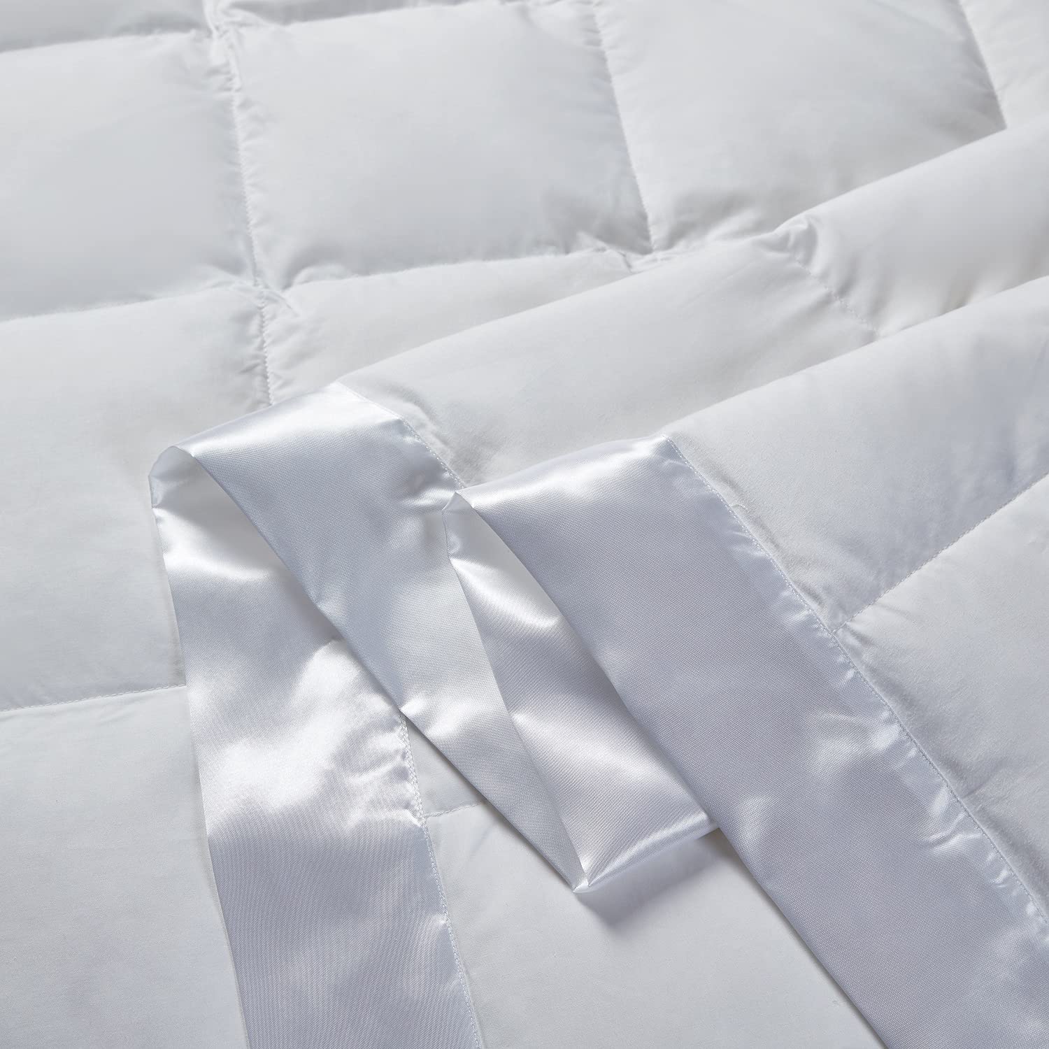 Beautyrest Tencel and Cotton Luxurious Light Warmth White Down Blanket with Silky Flange Binding, 650 Fill Power