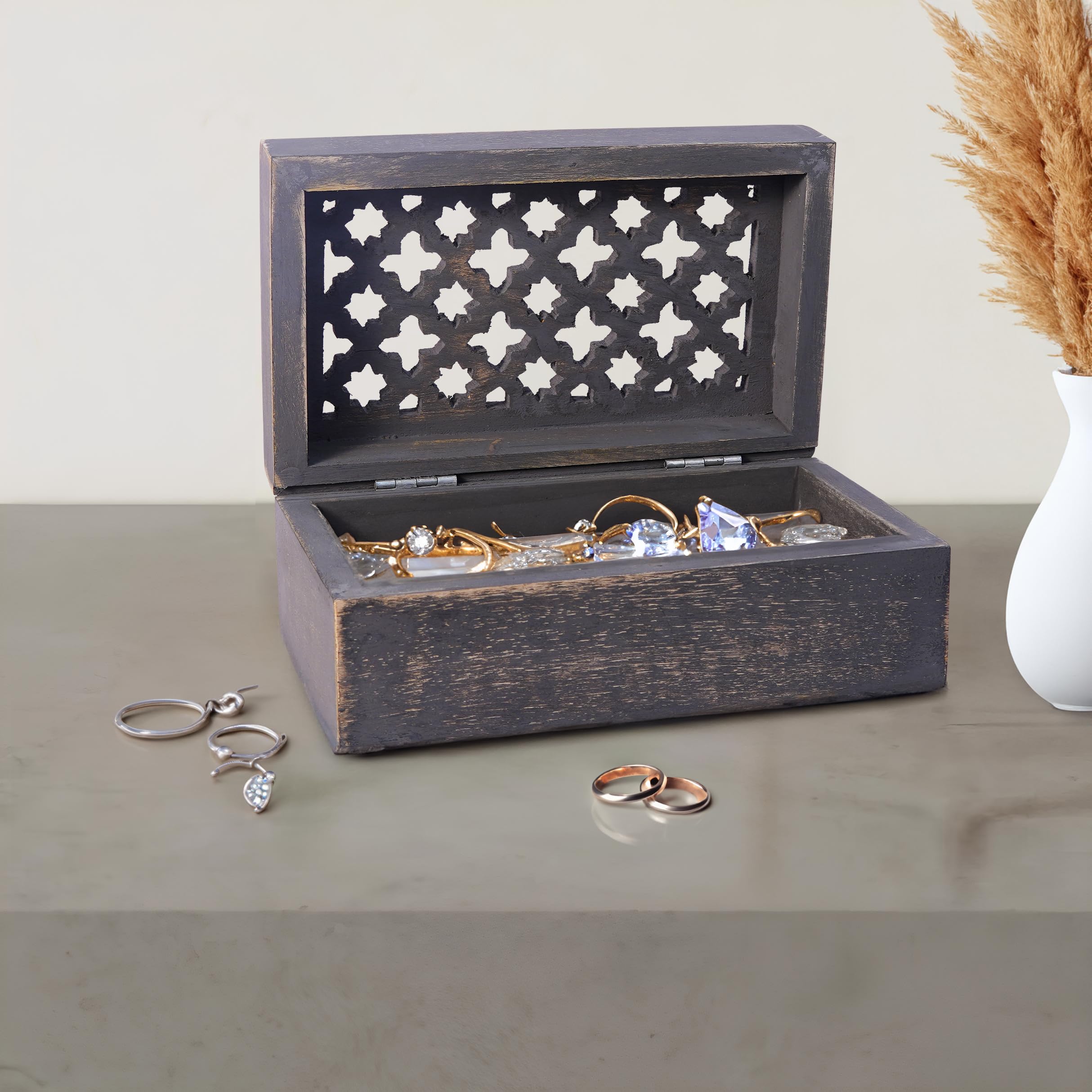 Mela Artisans Medium Keepsake Box with Hinged Trellis Lid - Distressed Dove | Wooden Decorative Box | Keepsake Memory Box | Mango Wood Storage Box | Store Trinkets, Cards & Stash | 7.5β x 4.5β x 3